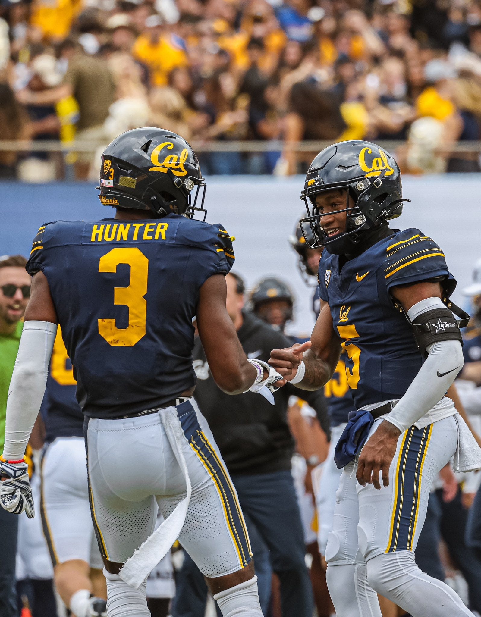 California's 24-21 Win Over Arizona State Reveals Struggles at QB