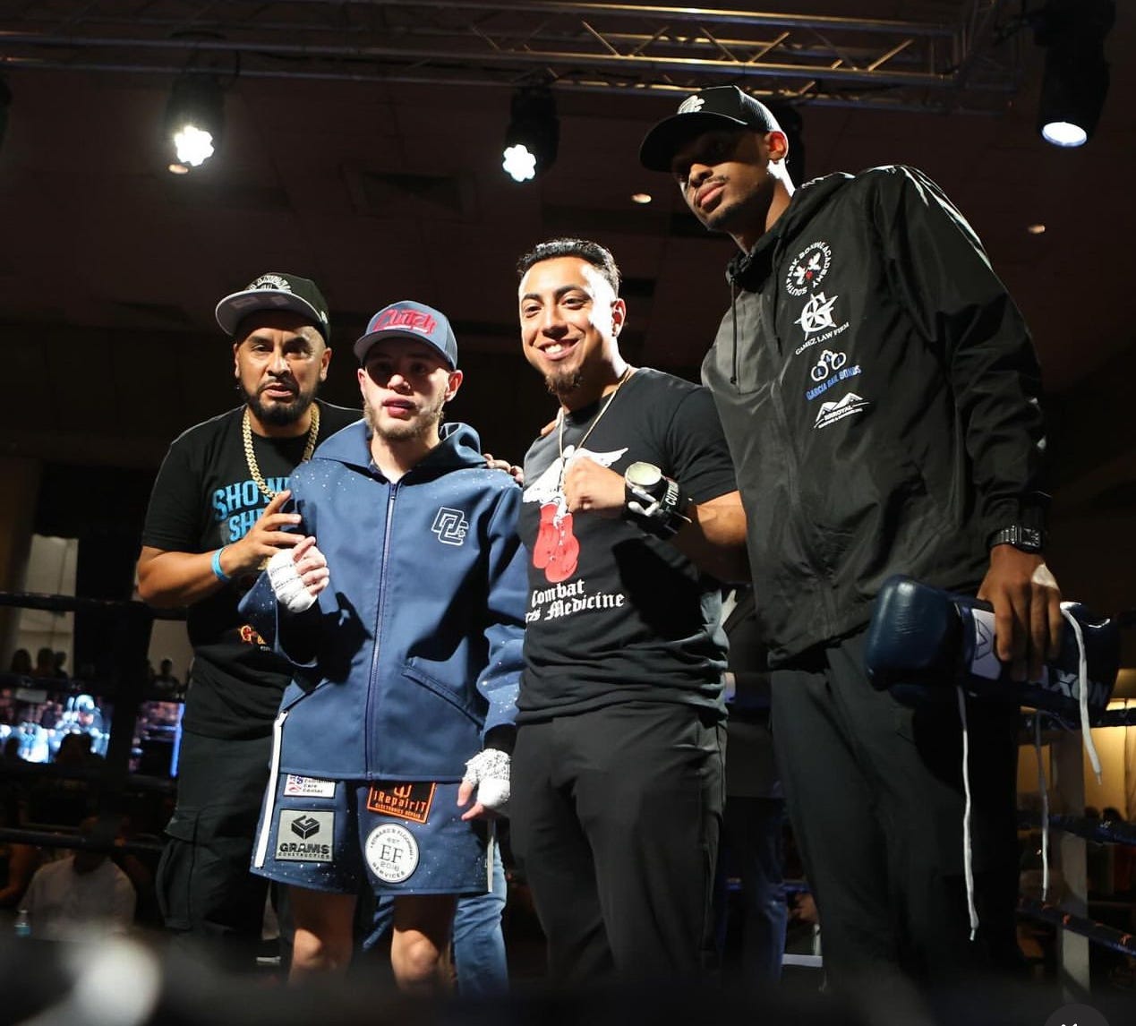 'Showdown at the Shrine' boxing event attracts sold-out crowd in San ...