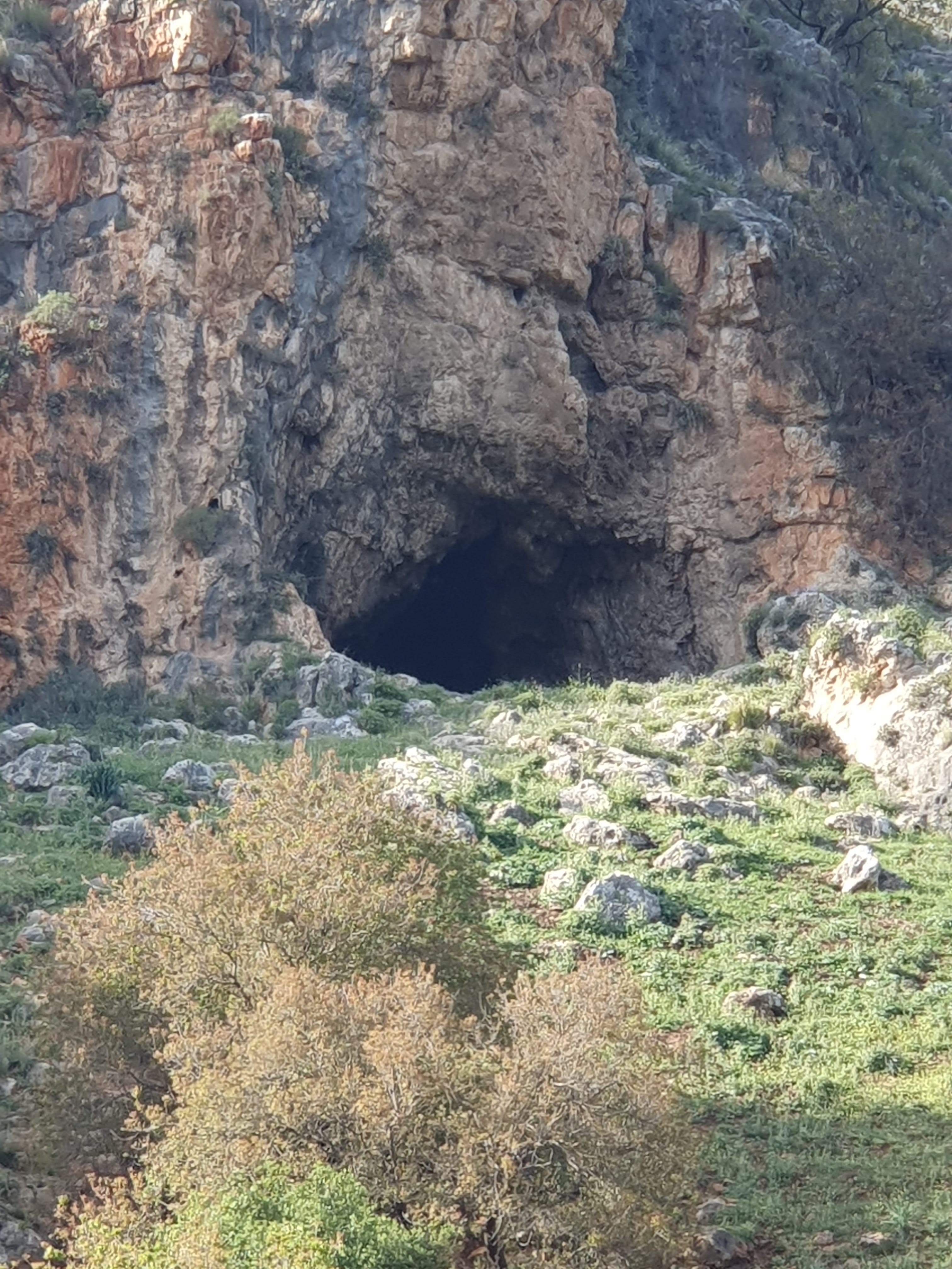 Hilazon Caves - by Michael Levitt