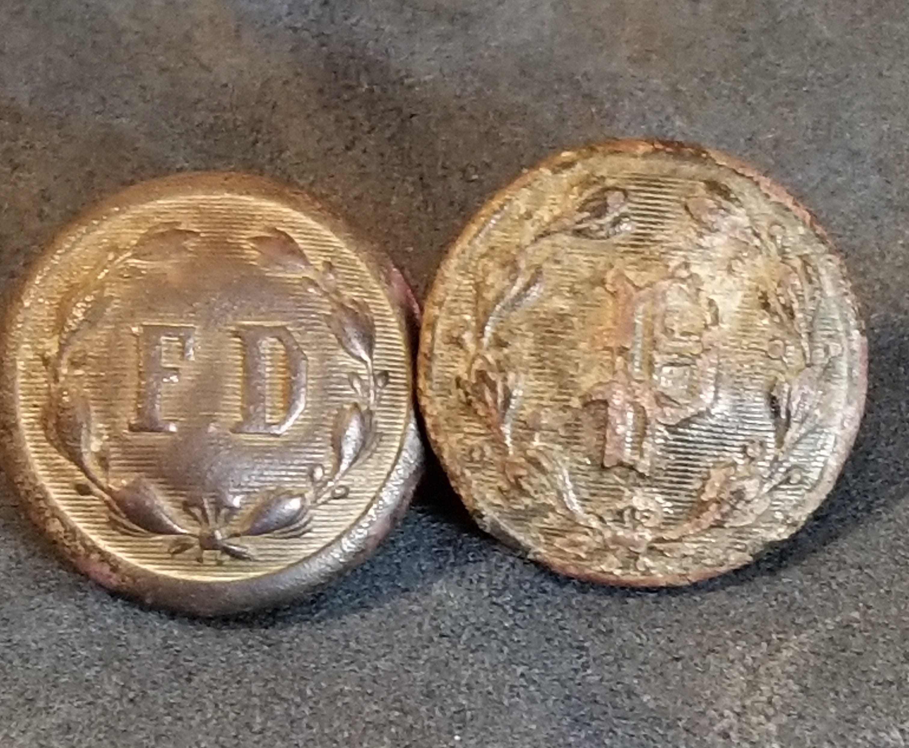 Military, Two-Piece, Blow Hole, and other Buttons