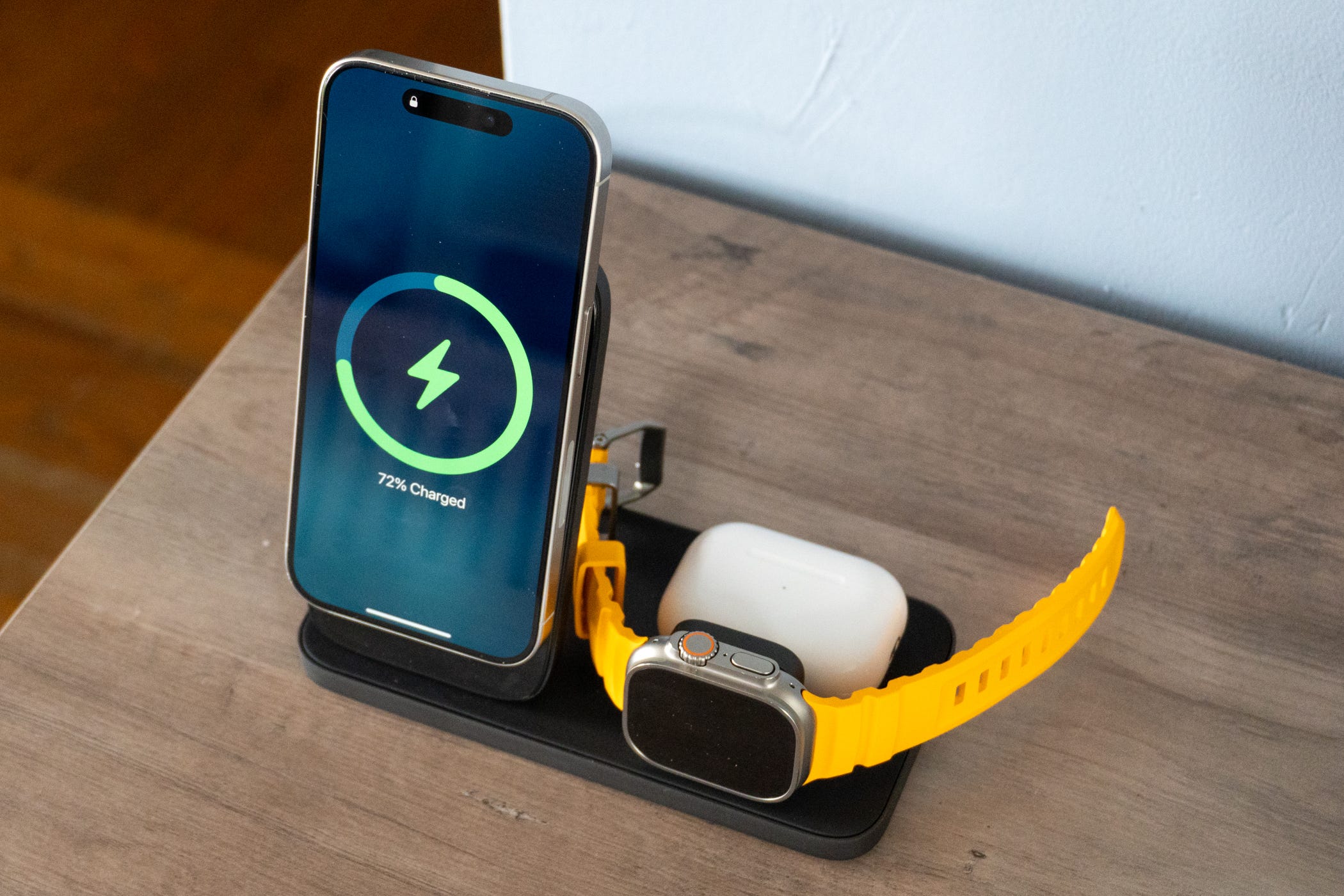 Nomad Stand One Max is the Qi2 charging hub upgrade you didn’t know you ...