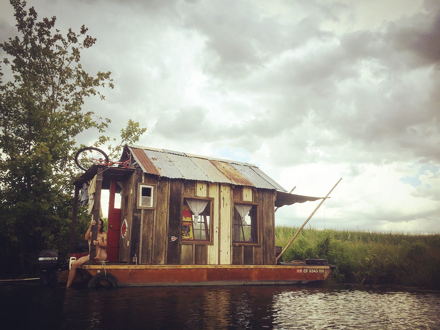 Floating Homesteads - Small Craft Advisor