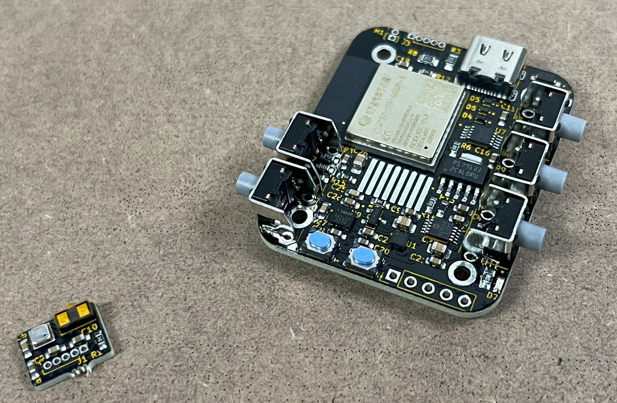 ESP32-Based Wireless Smartwatch | LiDAR Distance Sensor and WiFi Scanning | Gateway : 3 Steps ...