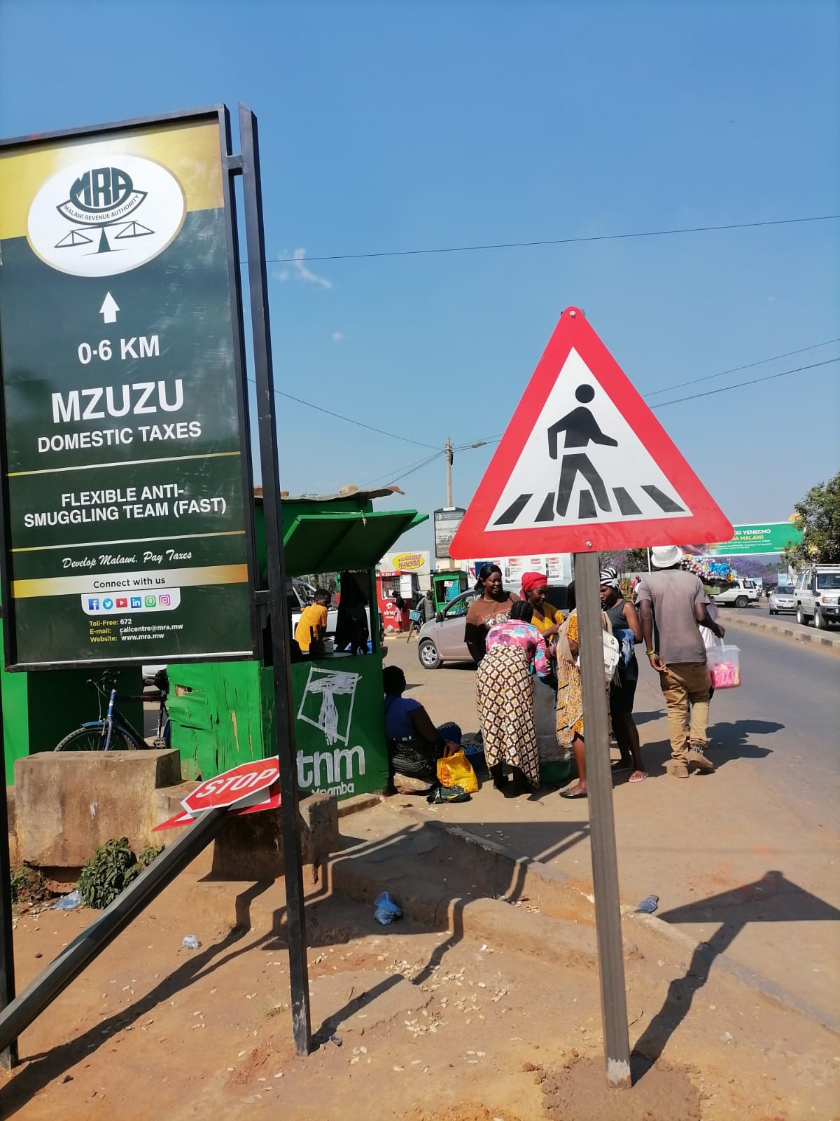 Revolutionary Plastic Road Signs Tackle Vandalism, Save Money