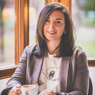 Isabel R. Corell | Substack