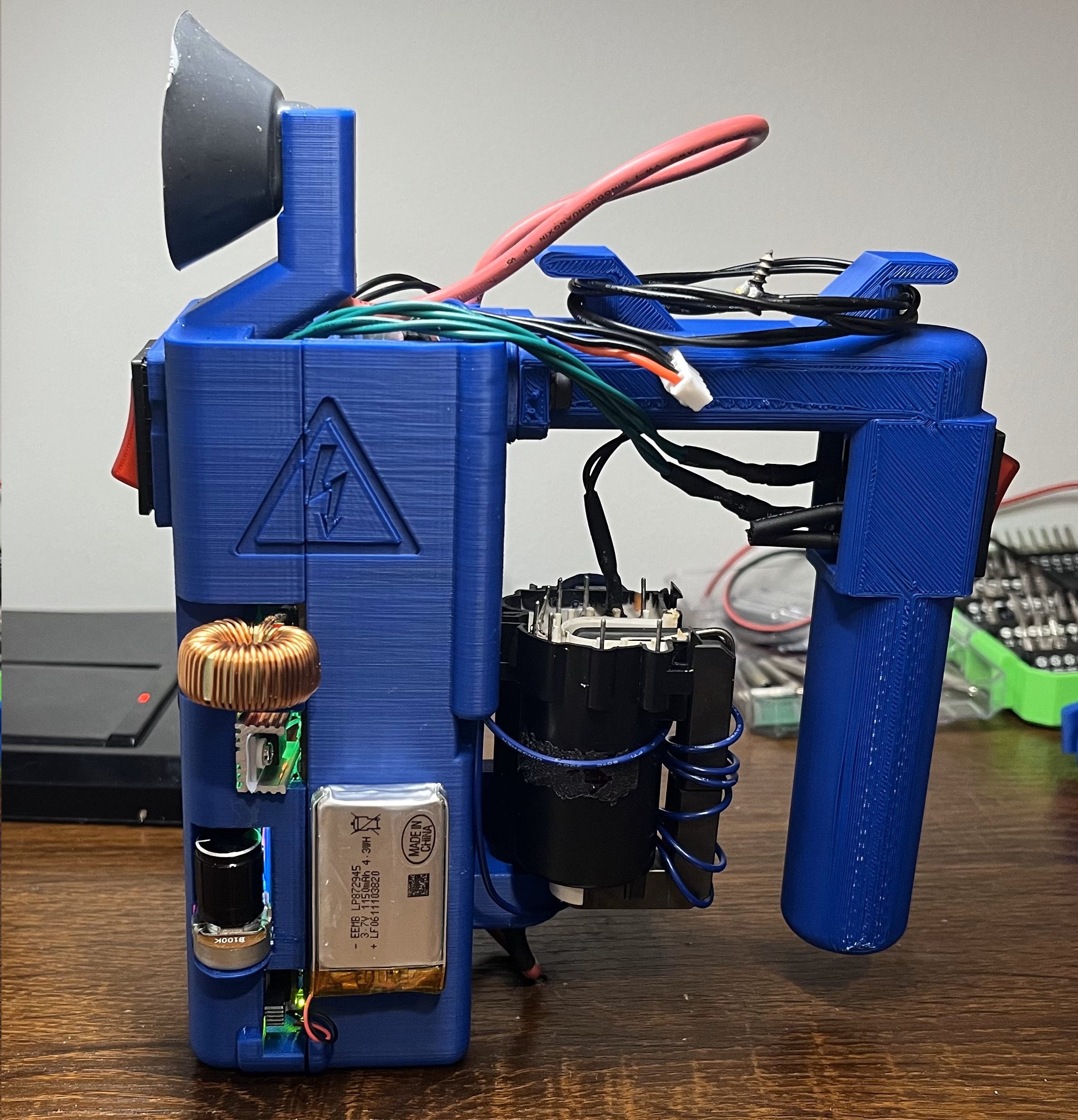 Build a Powerful High Voltage Generator That's Also an Induction Heater ...