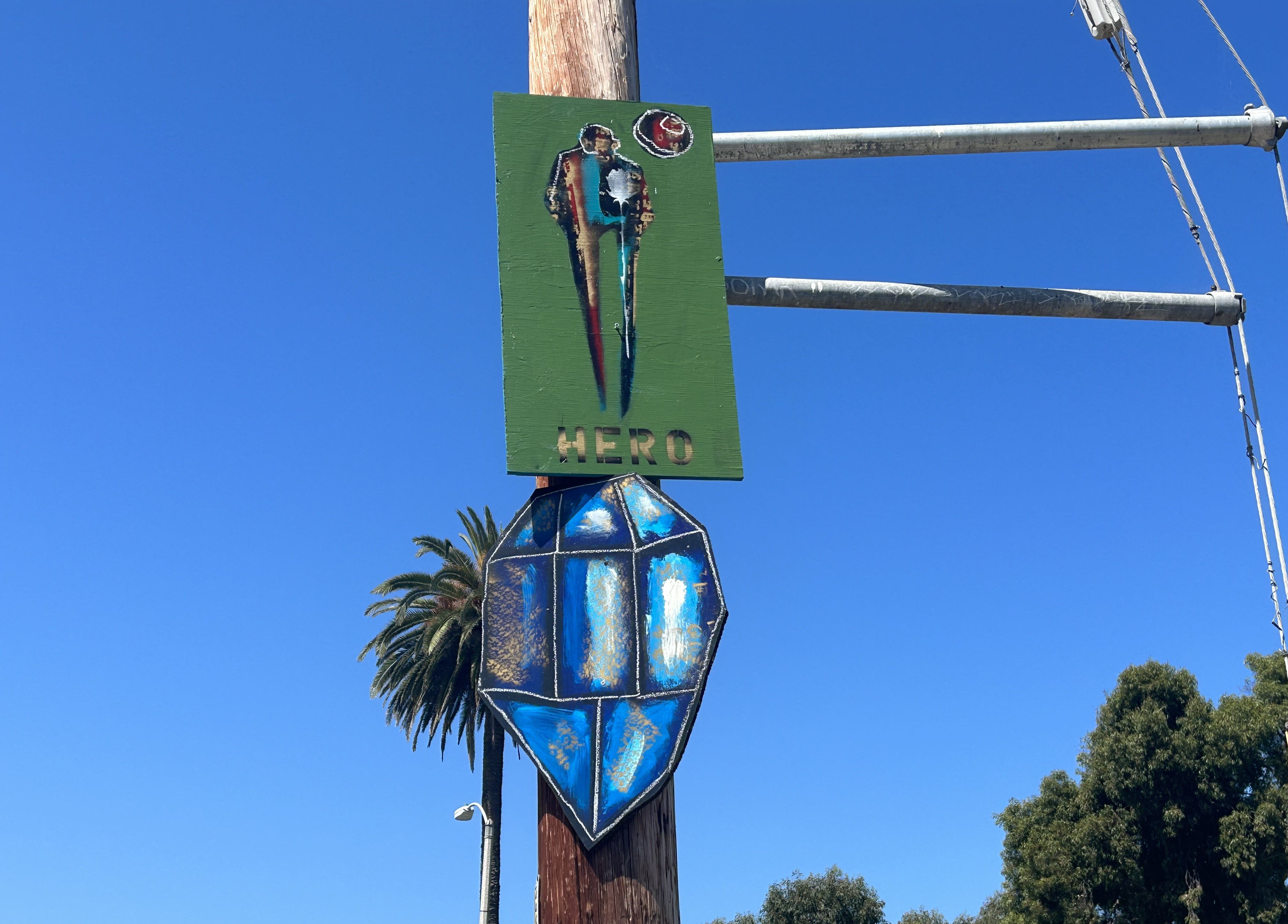 Utility Pole Public Art - by Mark Gorman - The Street Seen