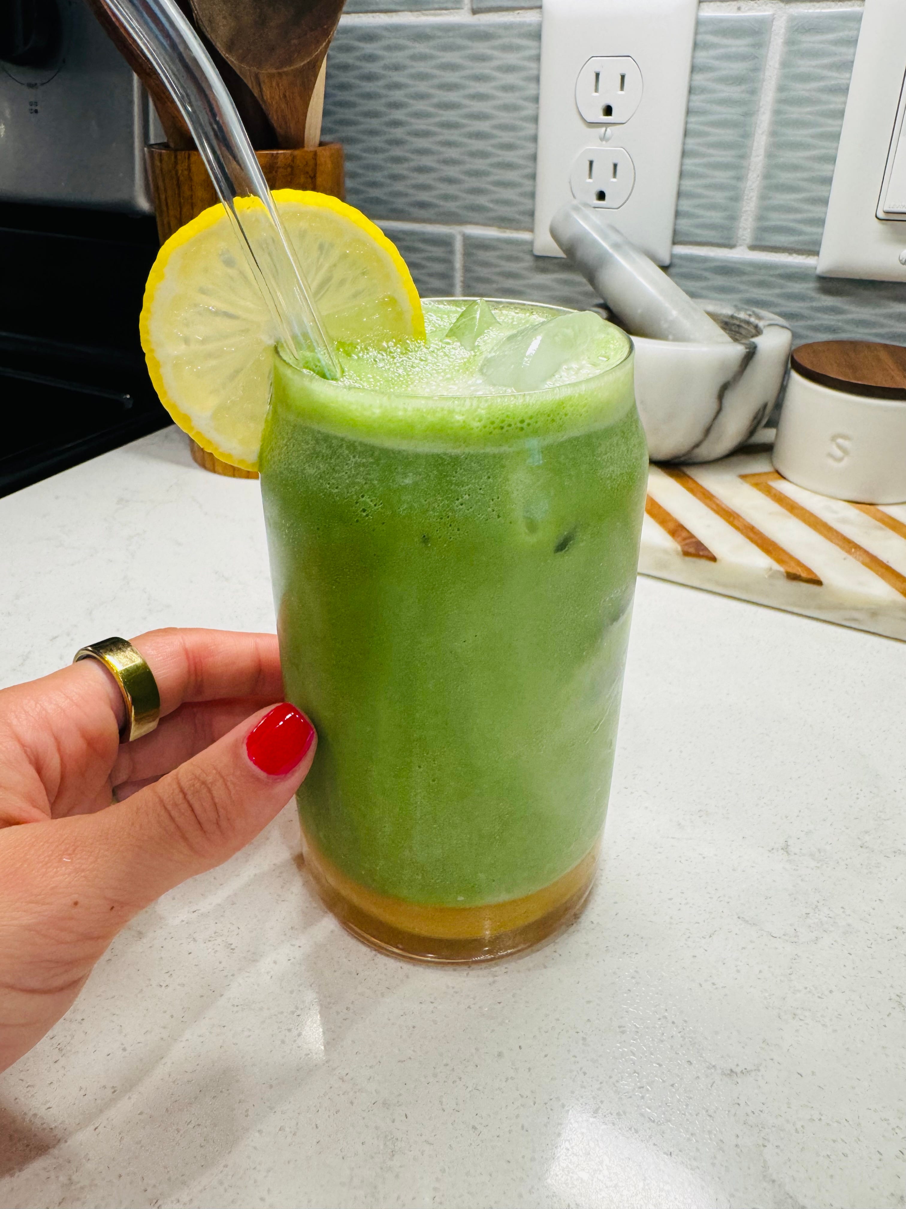 Matcha Lemon Ginger Drink - Stephany Victoria