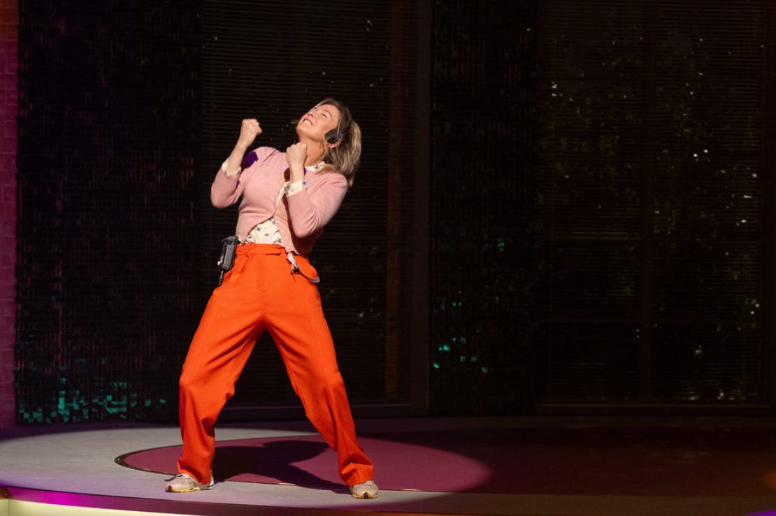 Bridget Jones’ Wardrobe is for the Fans + Hi, Kiefer Sutherland