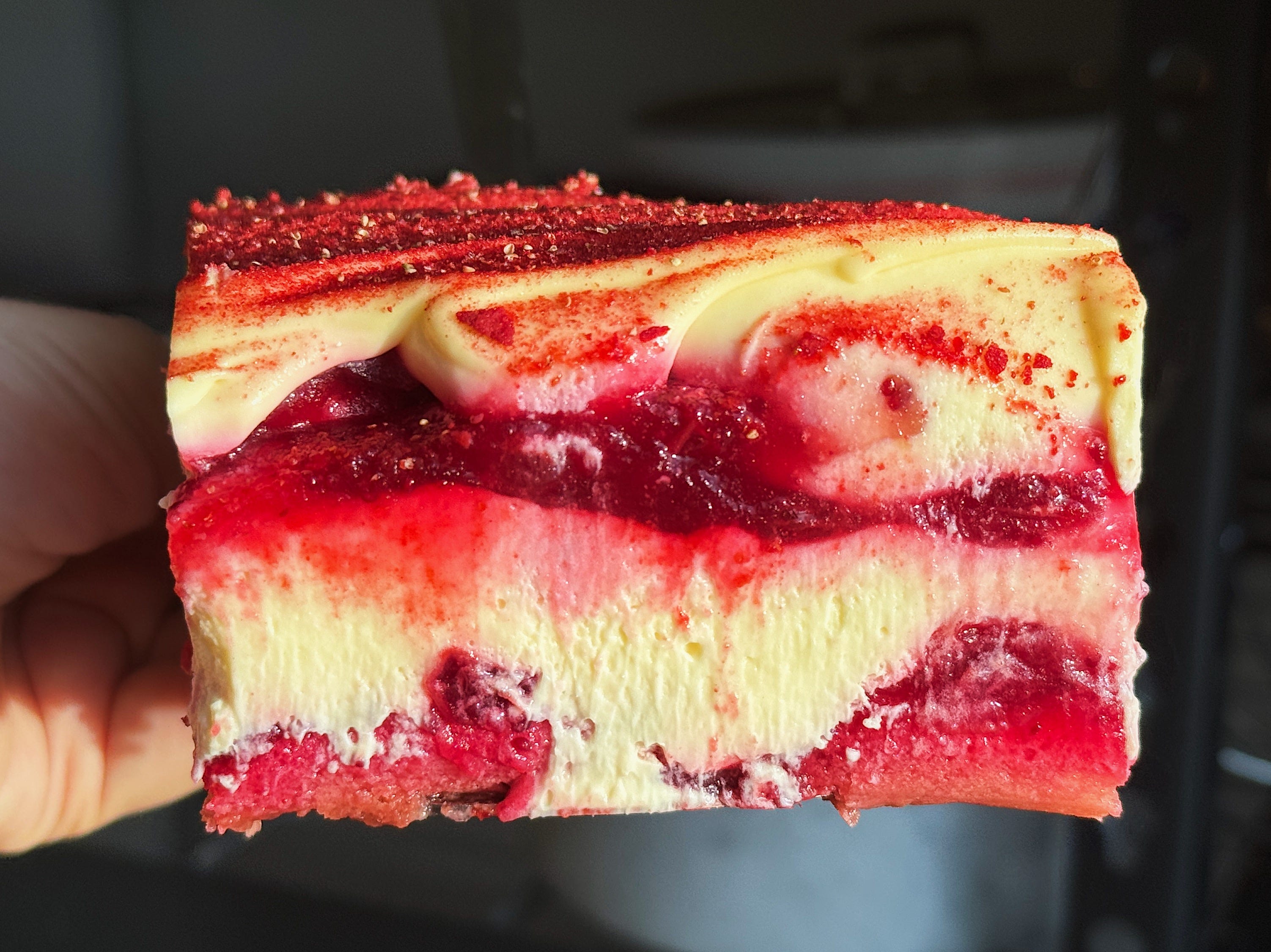 No-Bake Cranberry Tiramisu - by Carolina Gelen - SCRAPS