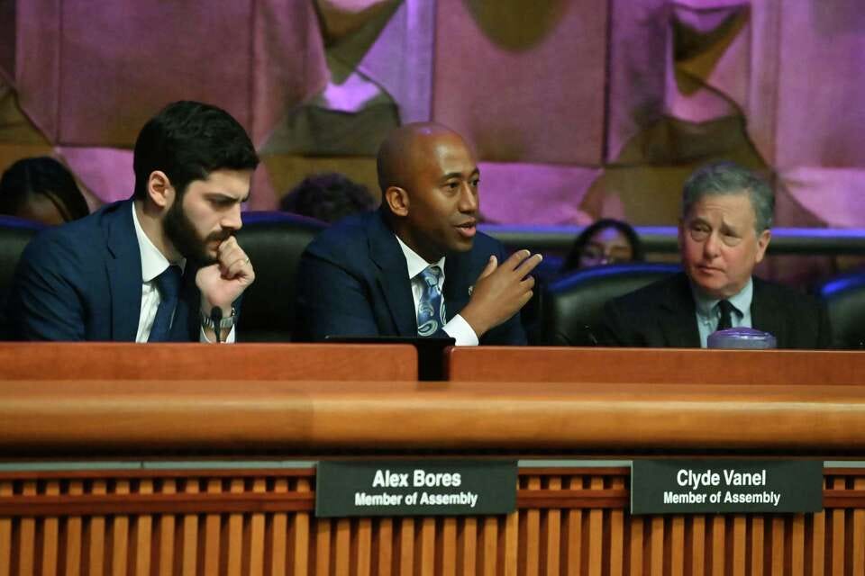 Assemblyman Clyde Vanel wants to go to space