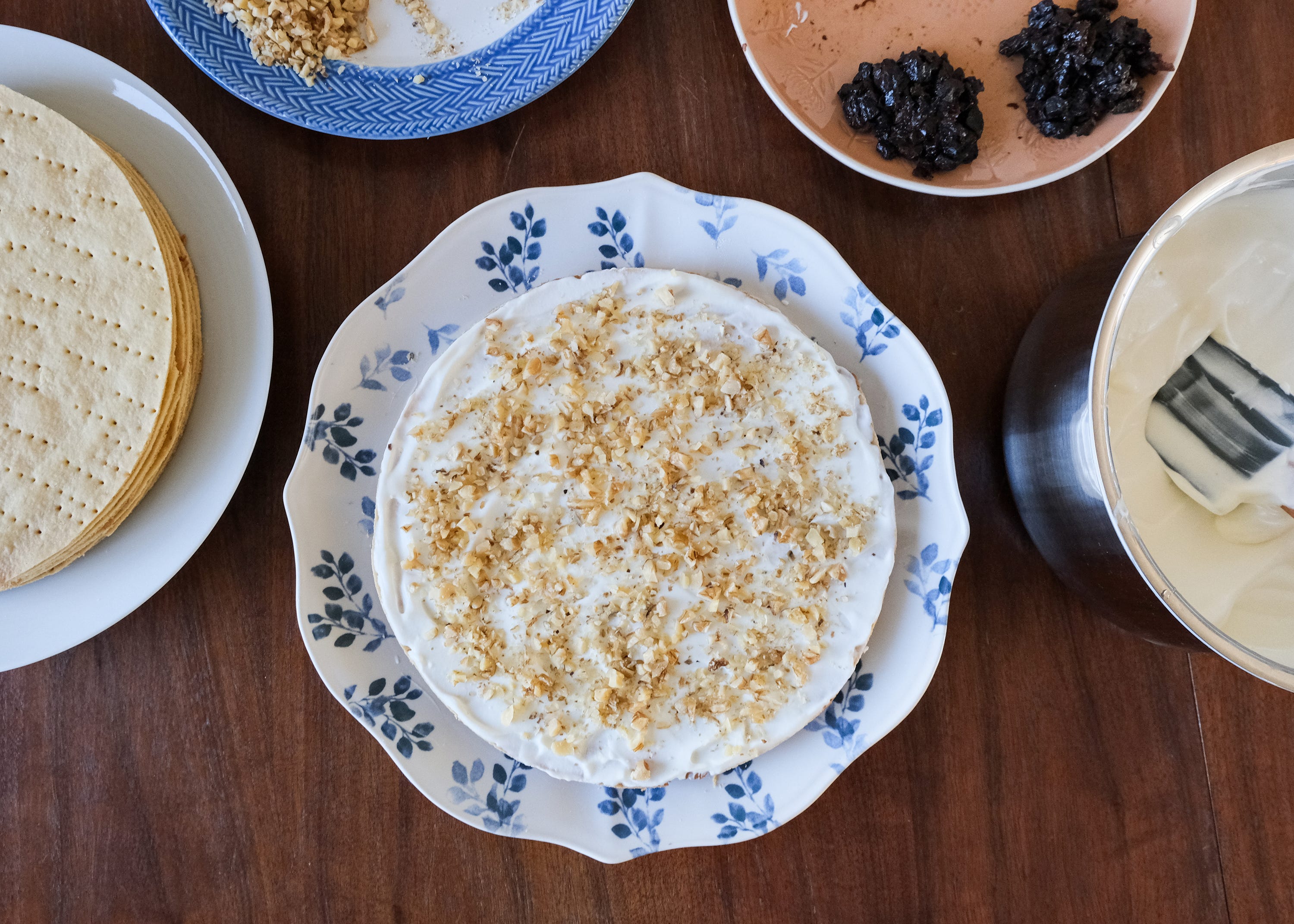 Medovyk – delicious Ukrainian honey cake recipe