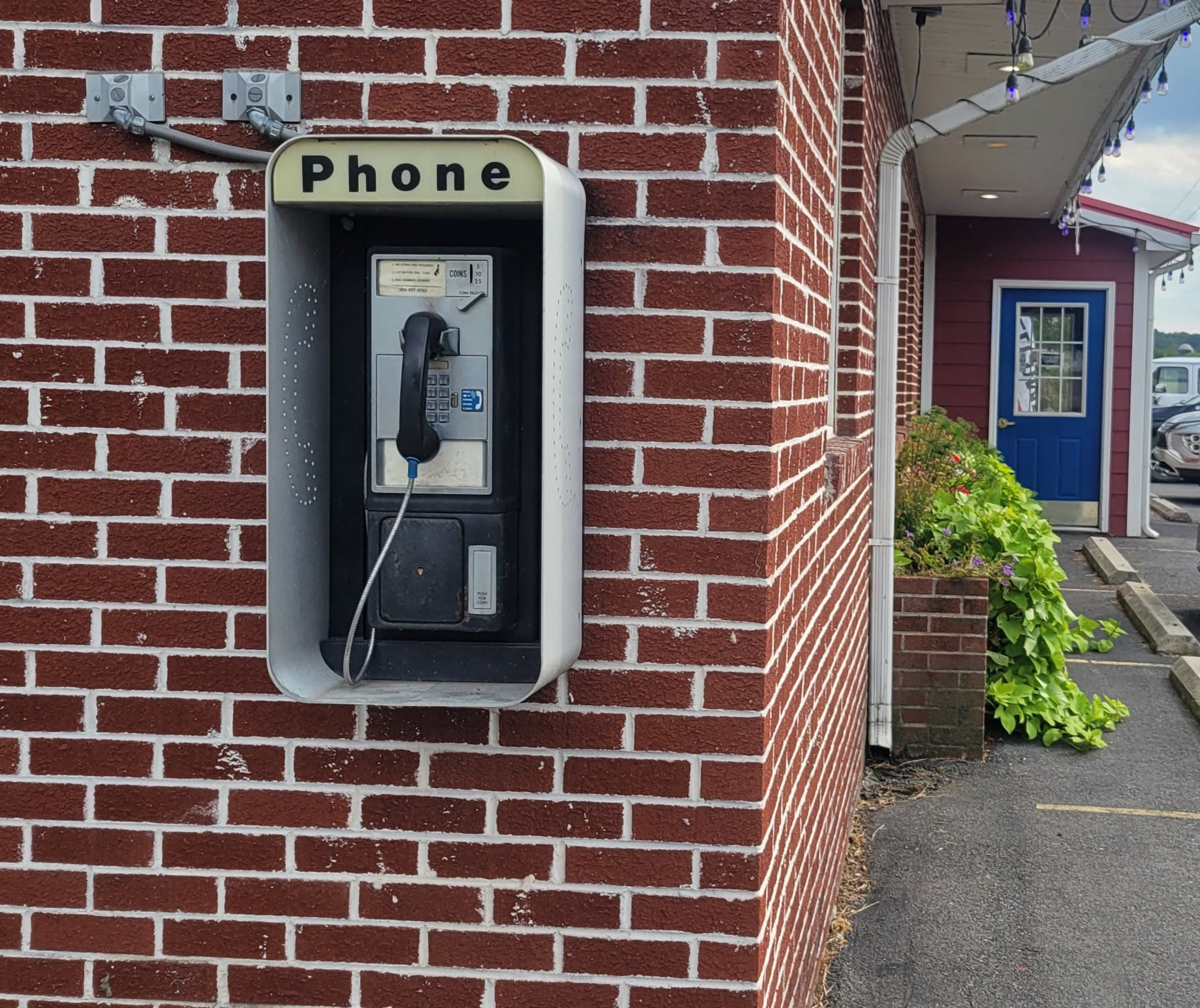 THE POWER OF A SINGLE PHONE CALL - by Janice Anne Wheeler