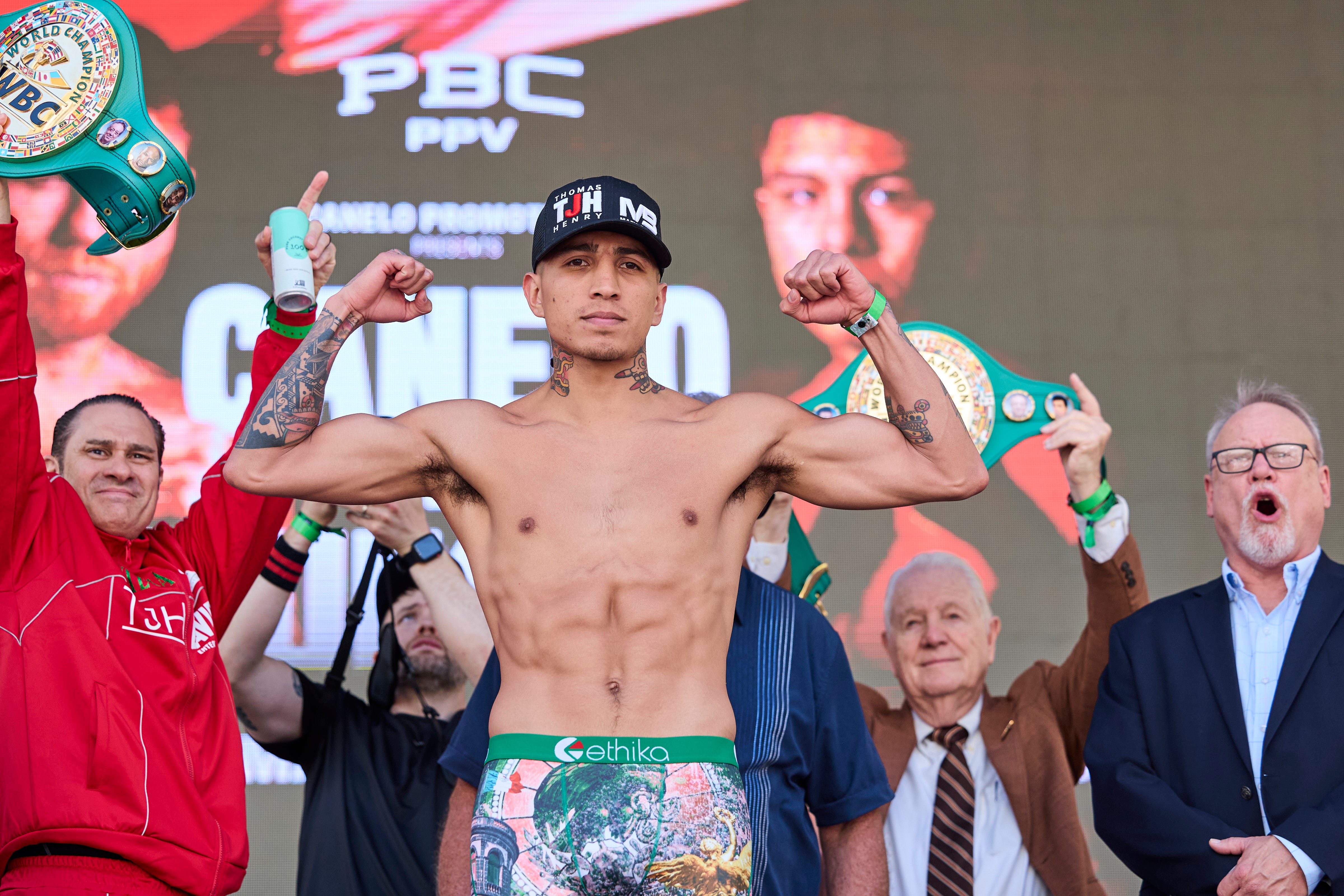Barrios to defend WBC welterweight title on Tyson-Paul undercard