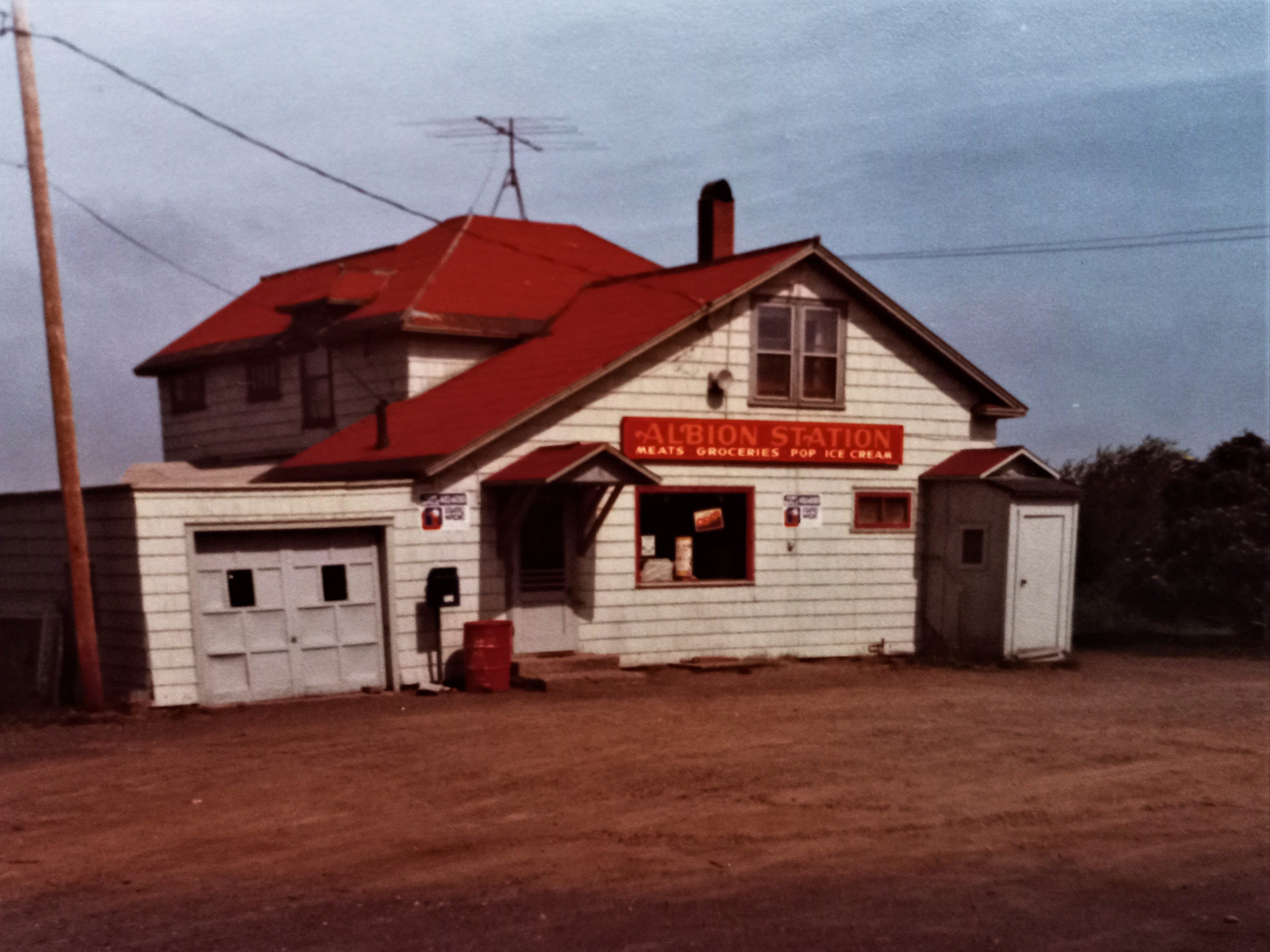 Albion Memories - by Walter Torola