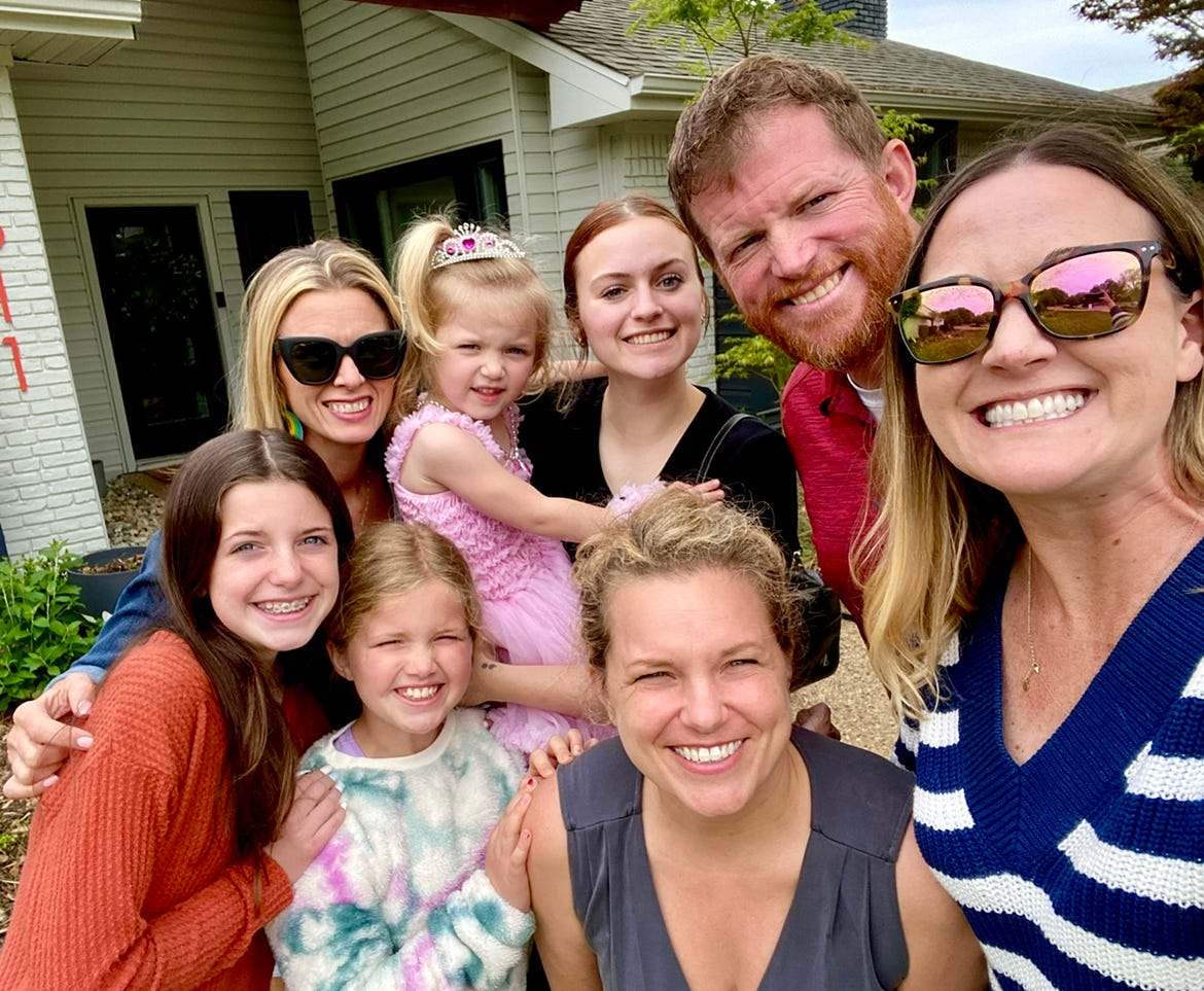 Julia Ruiz Hoffman | Substack