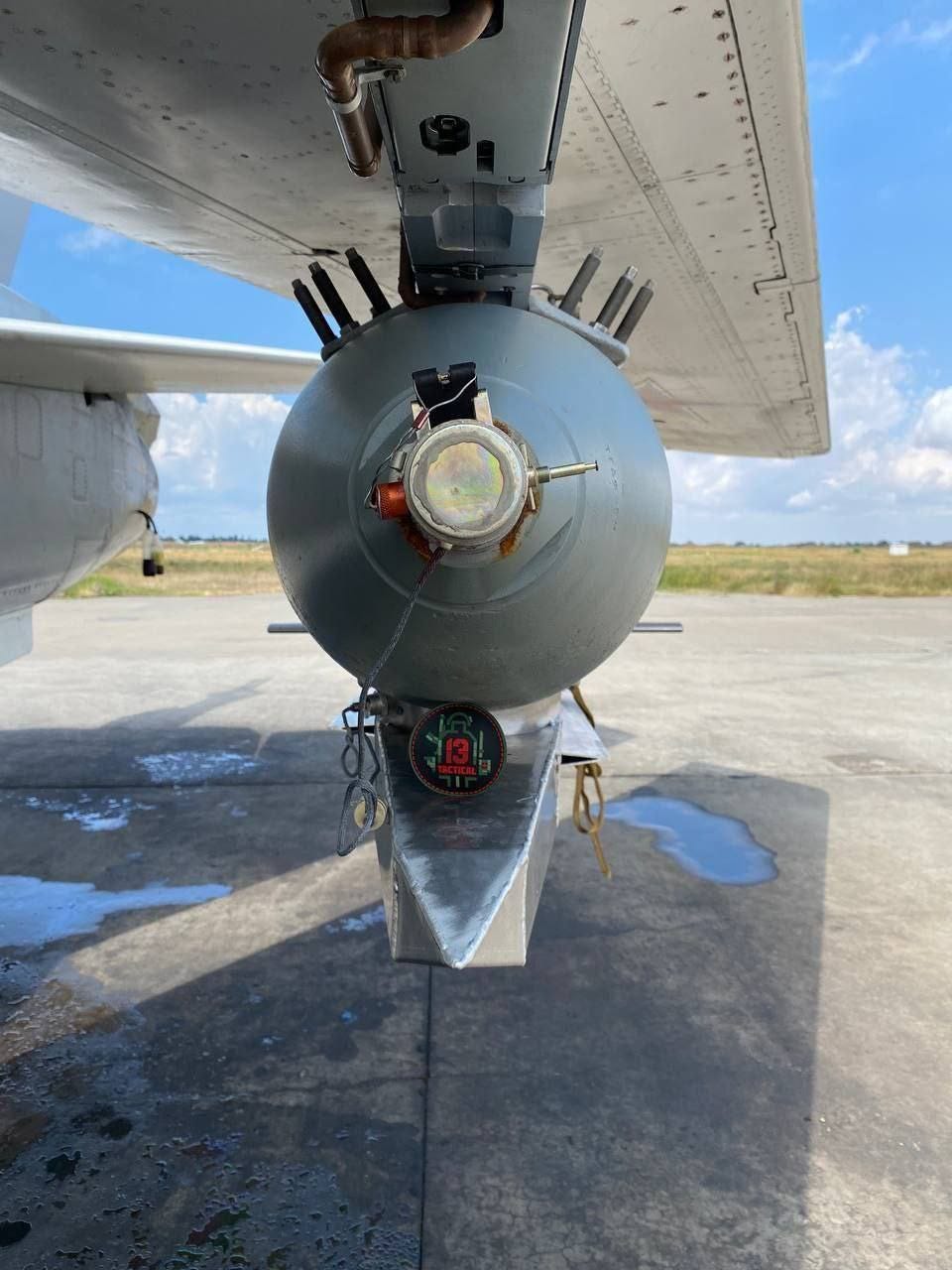 Renaissance of the Bomb - Gliding FABs [i]