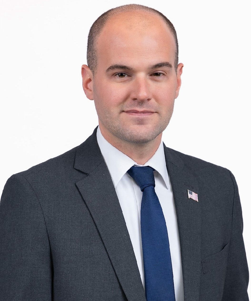 Panella outspends Aaroe 2-1 in Norco judge primary