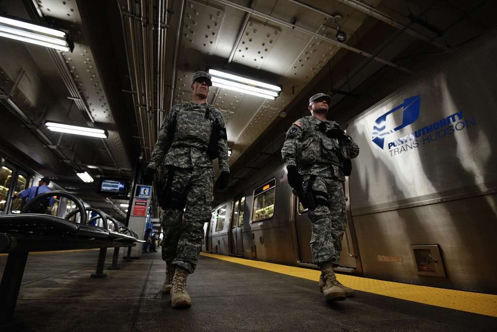 750 National Guard Deployed in NYC Subways to Control Violent Crime ...