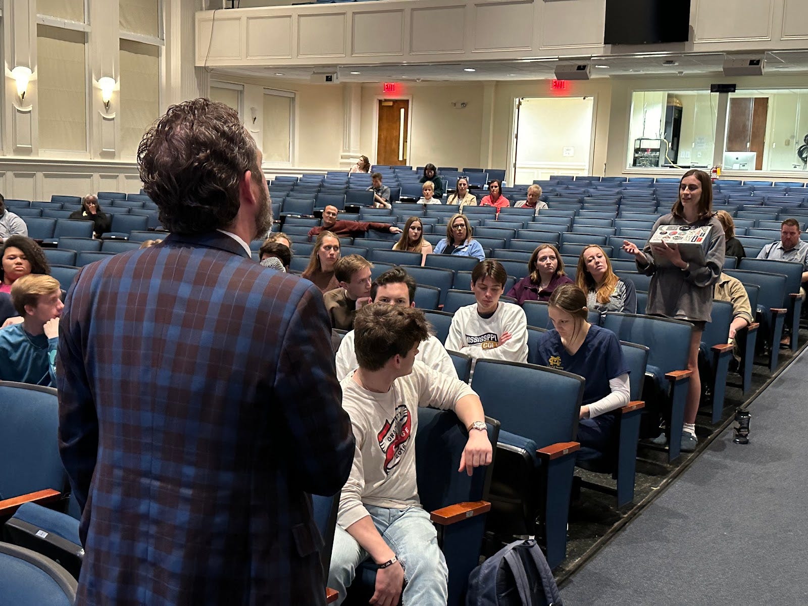 Dr. Christopher Weeks Nominated for Honors College Director