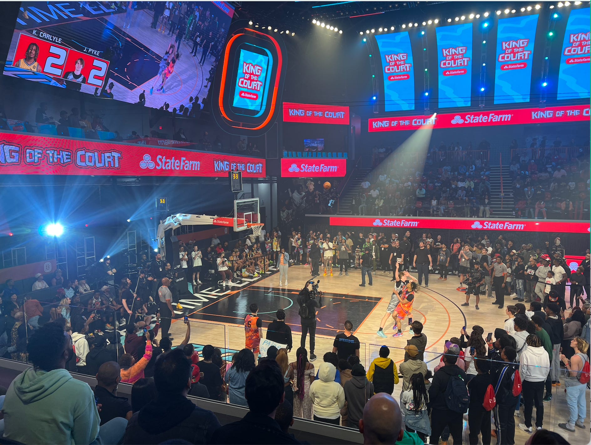 ⚡️ Founder Diaries Vol 1 Ch 8: Zack Weiner, Founder of Overtime ...