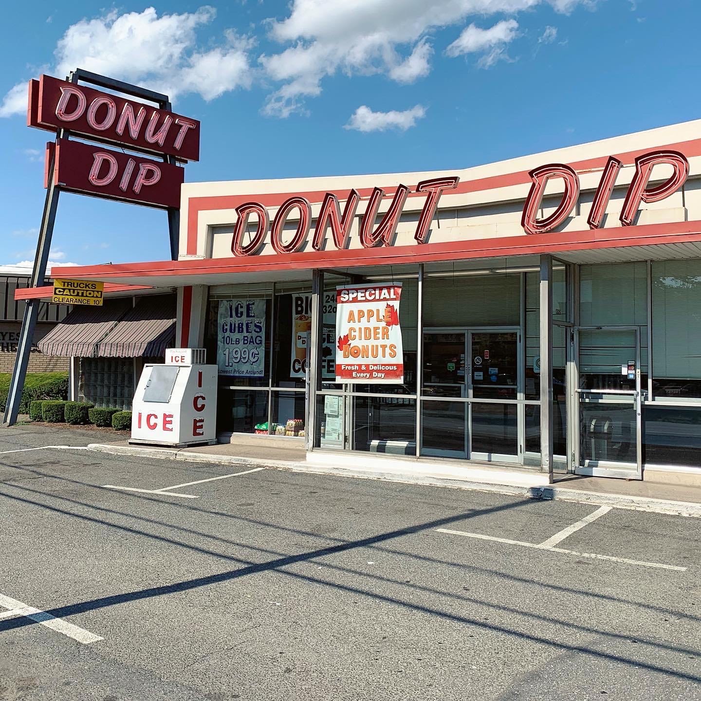 It's National Donut Day: Here are 2 dozen classic shops where the ...
