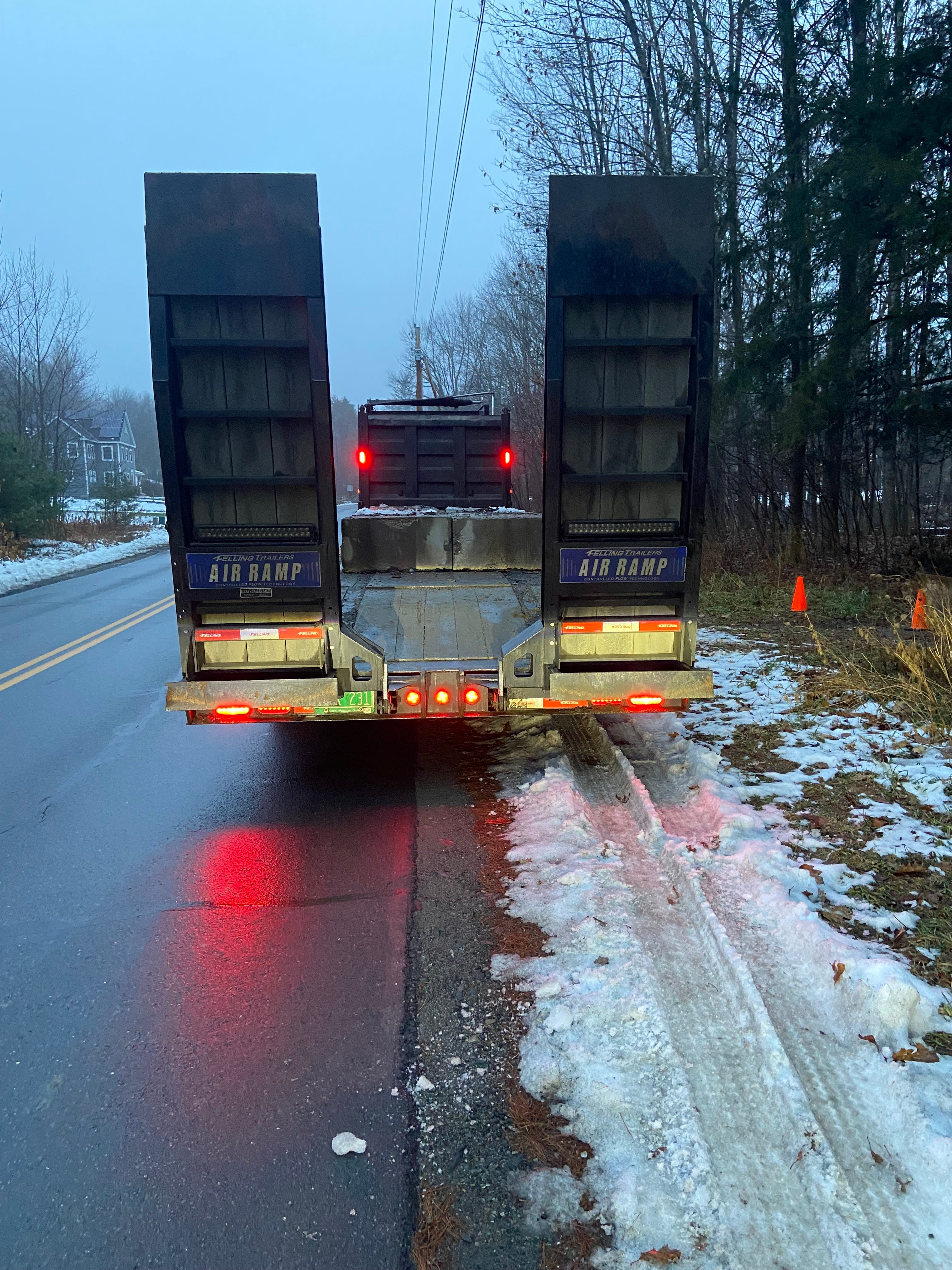 A Photo essay showing how the new Huntley Bridge was placed/installed ...
