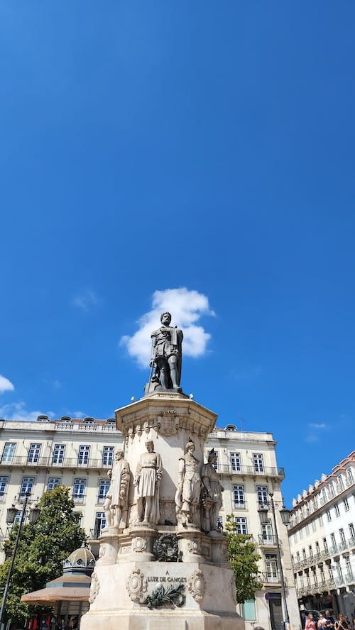 On Confederate Statues and 'Our Need to Remember'