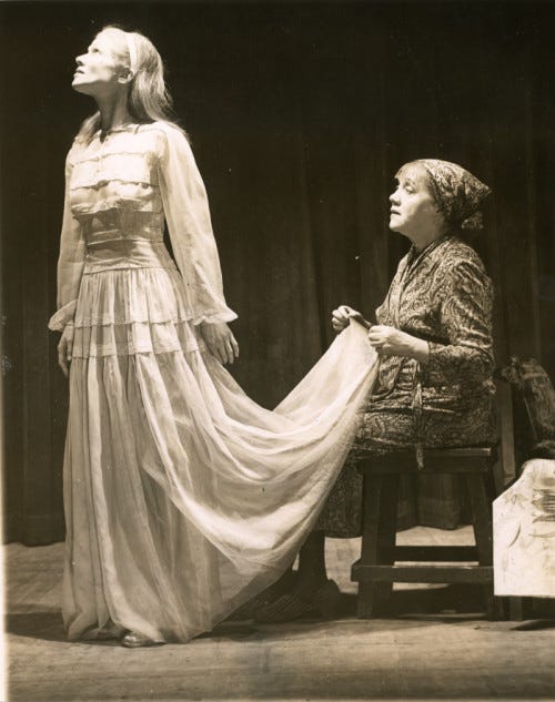 Laurette Taylor/Amanda Wingfield - James Grissom