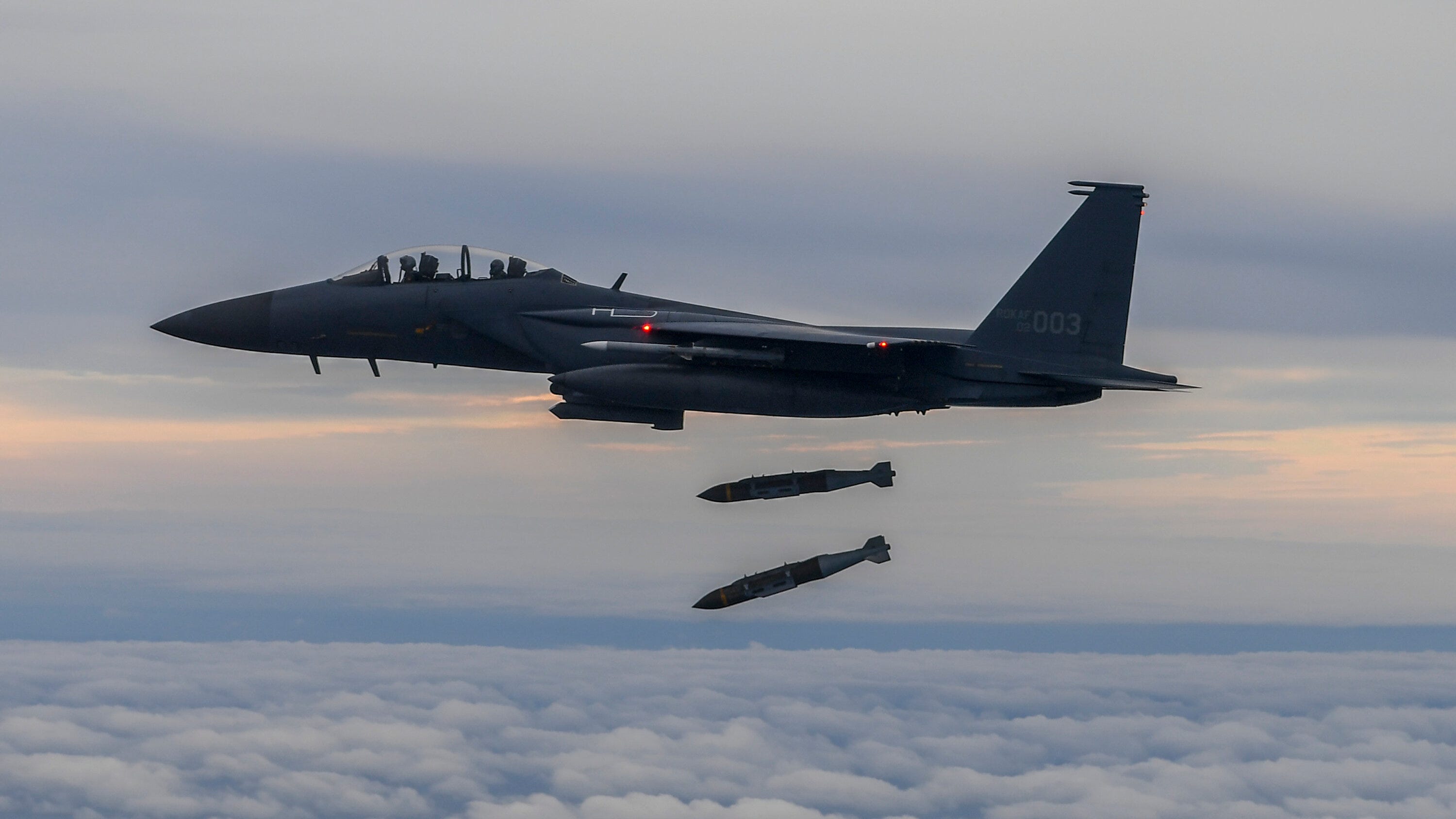 Putting Warheads on Foreheads – Bracing Views