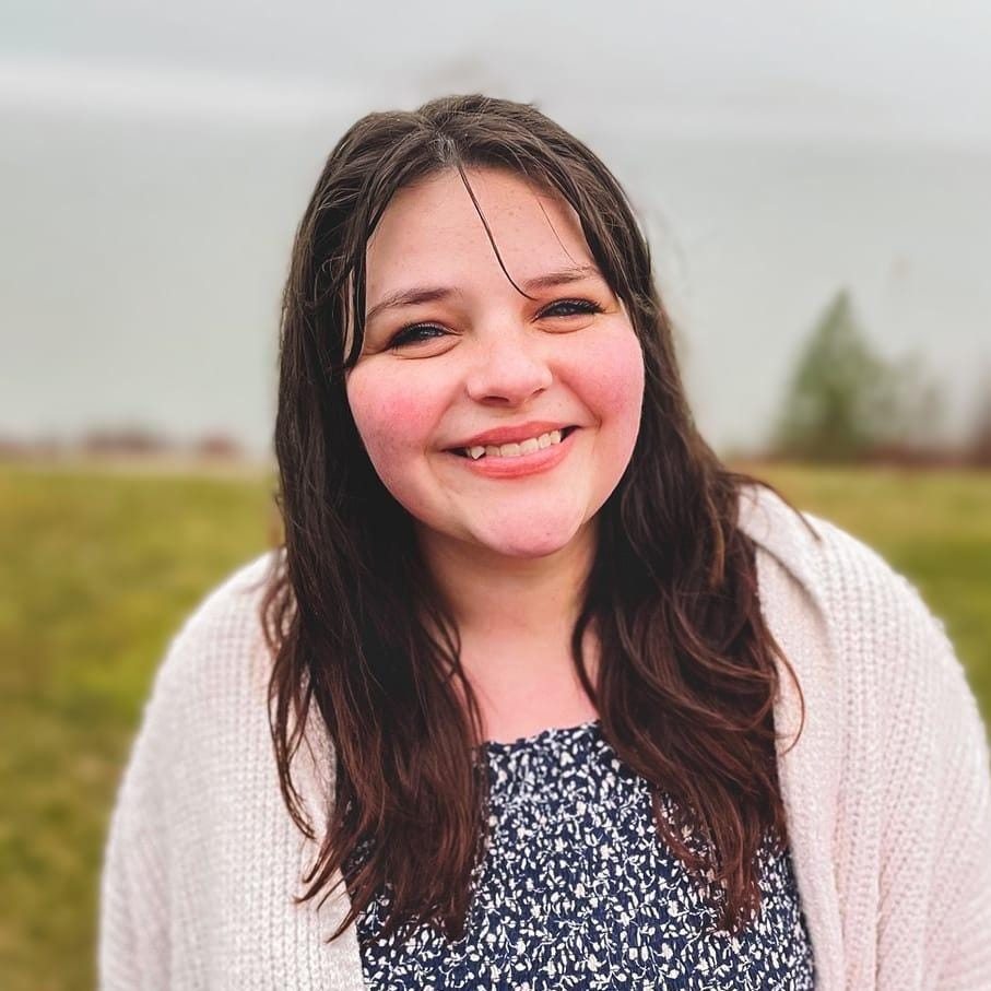 Alyssa Falkentook | Substack