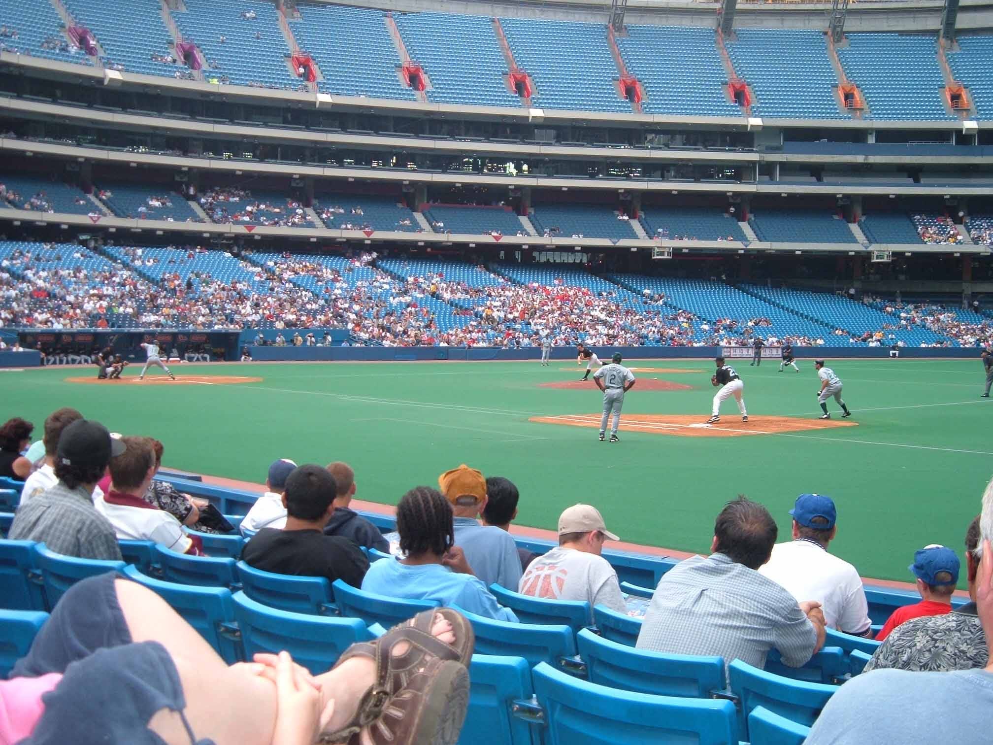 Skydome - by Paul Hamann - Paul’s Ballparks