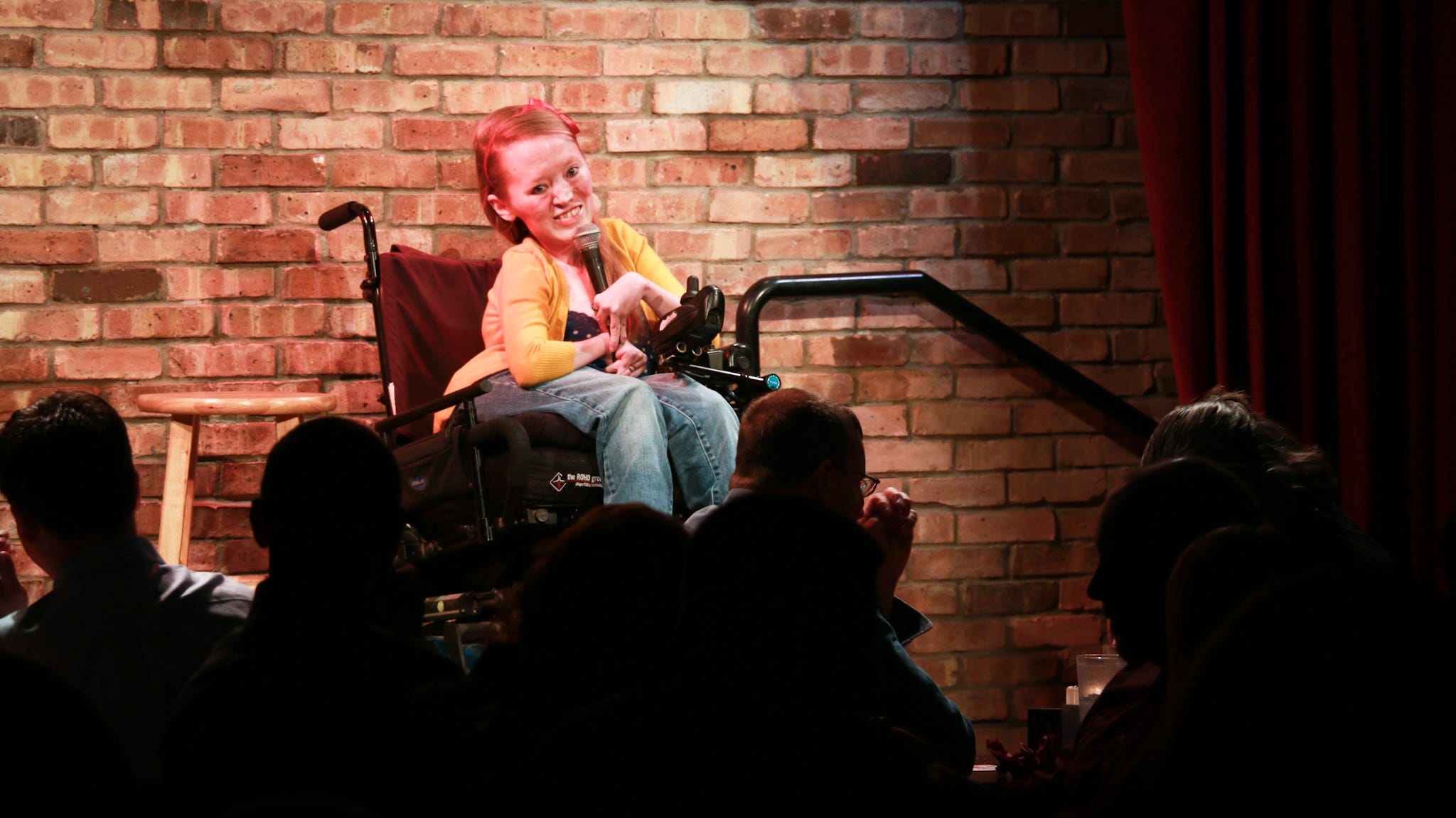 This Comedian in a Wheelchair Kept Crowds in Stitches…Until a Lack of ...