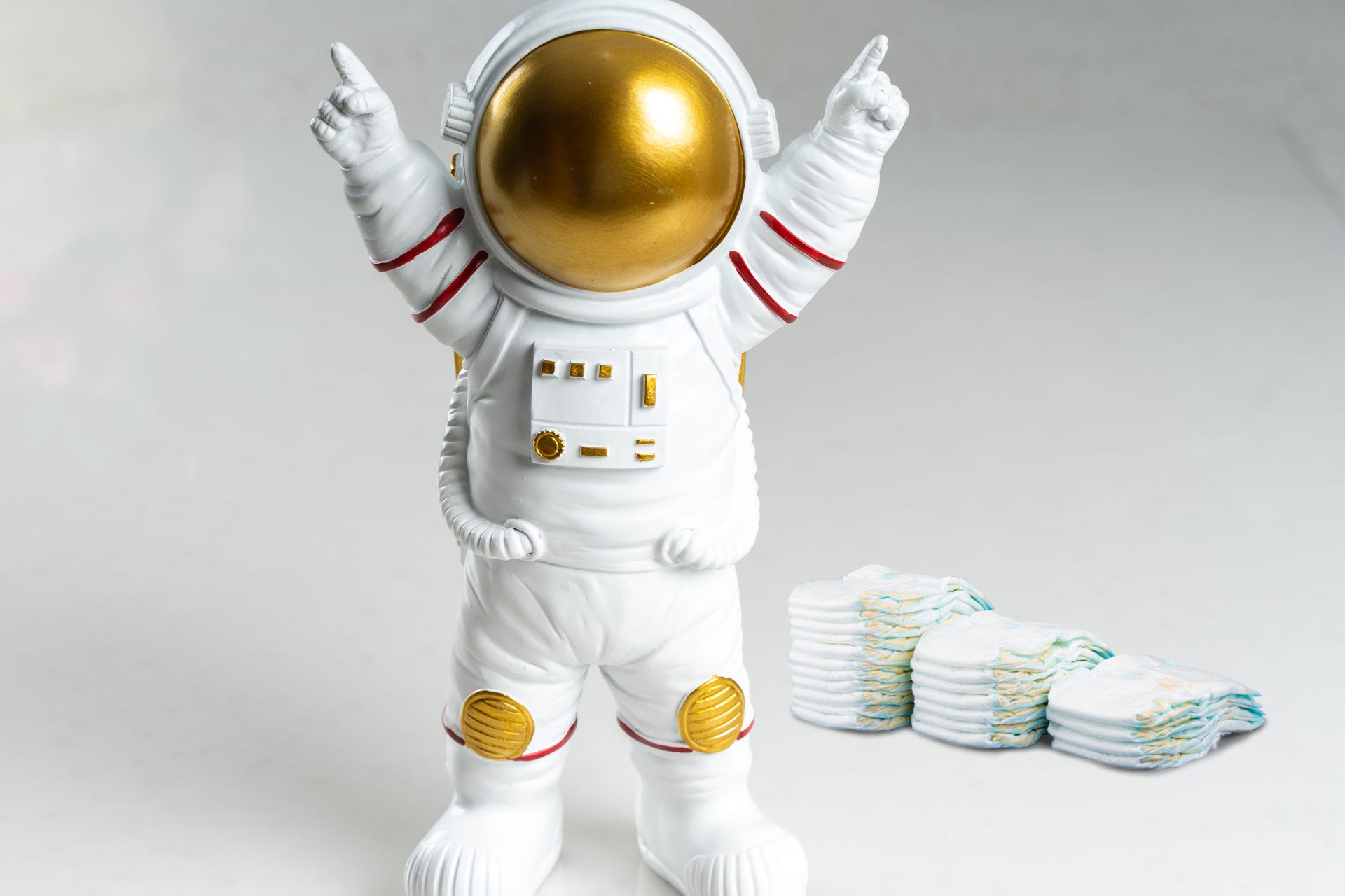 Space Diapers, A City Bus and... - by Loo