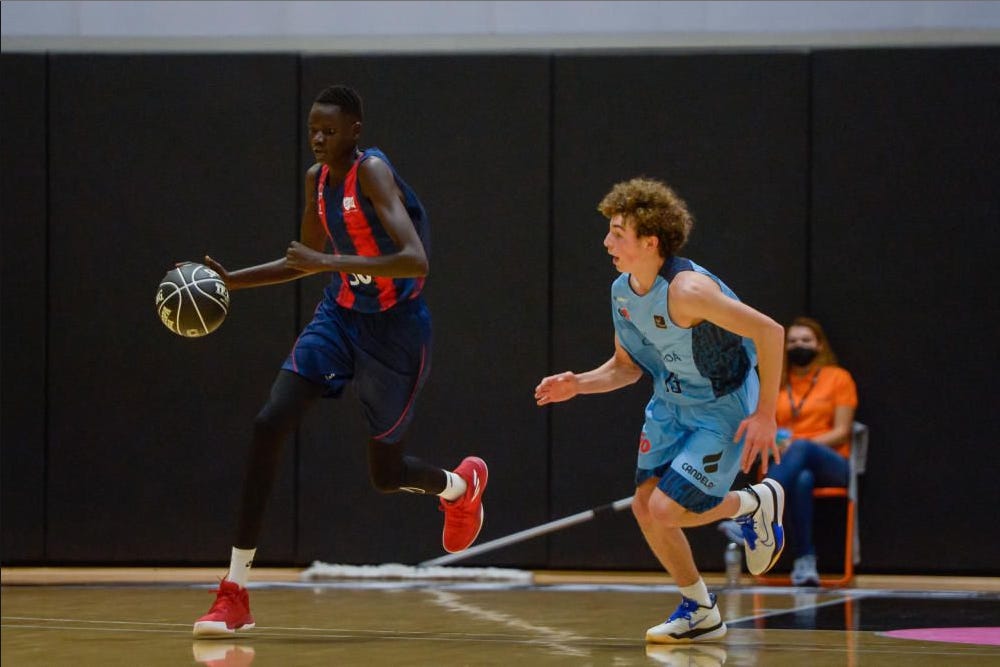 Abraham Juom Maker Bol Scouting Report - by Rafael Barlowe