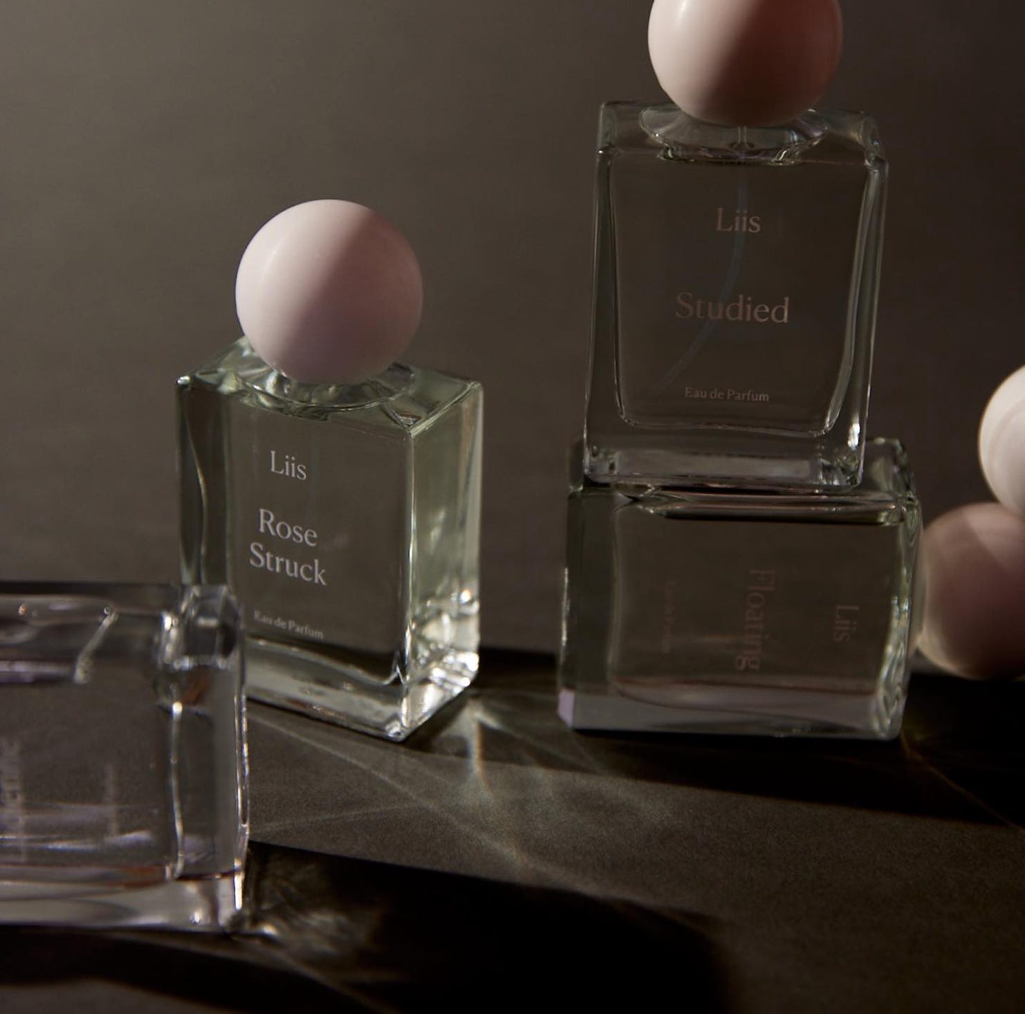 Liis Fragrance Reviews + Perfume TV - by Christina Loff