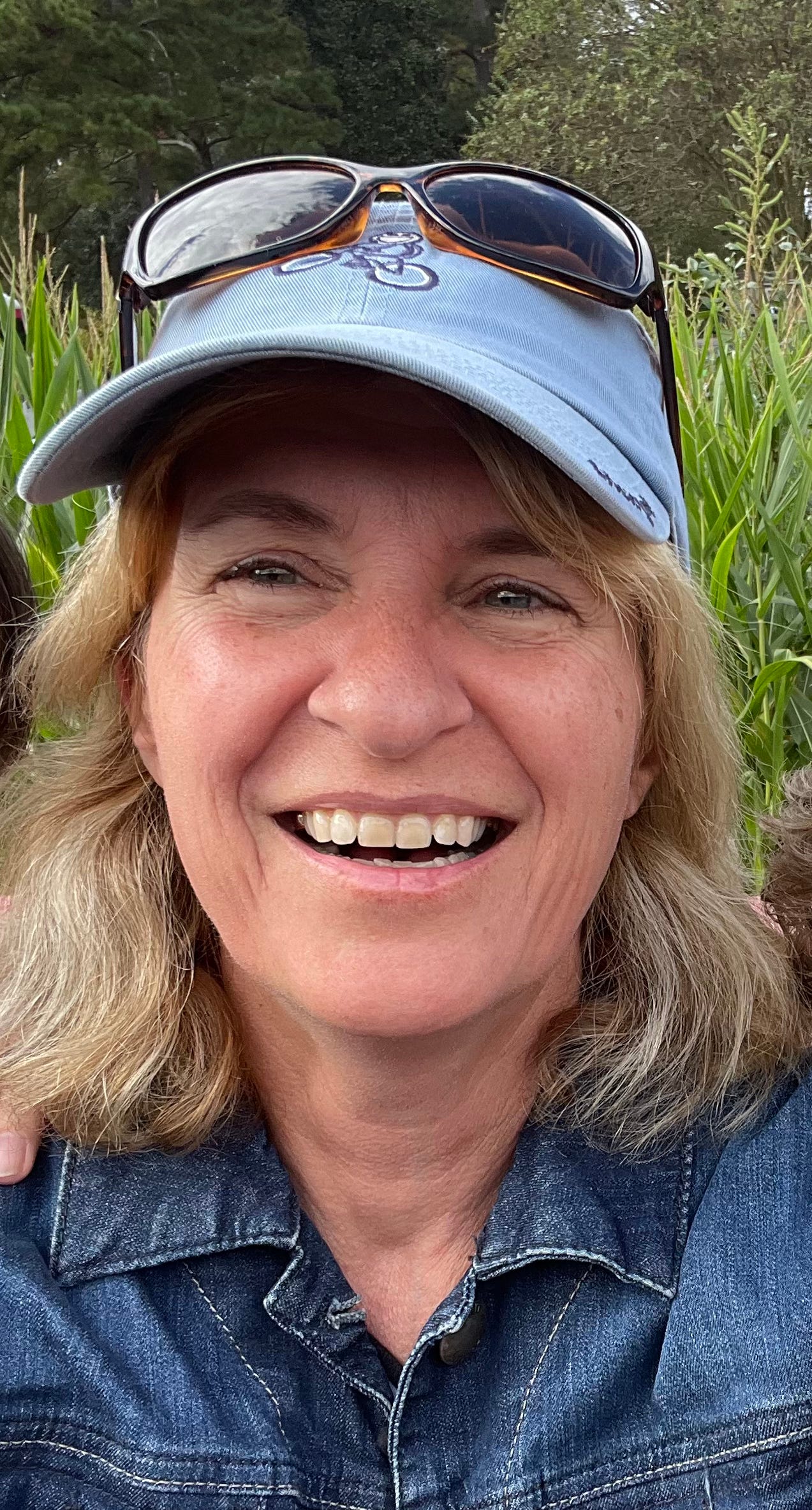 Aine Dyer | Substack