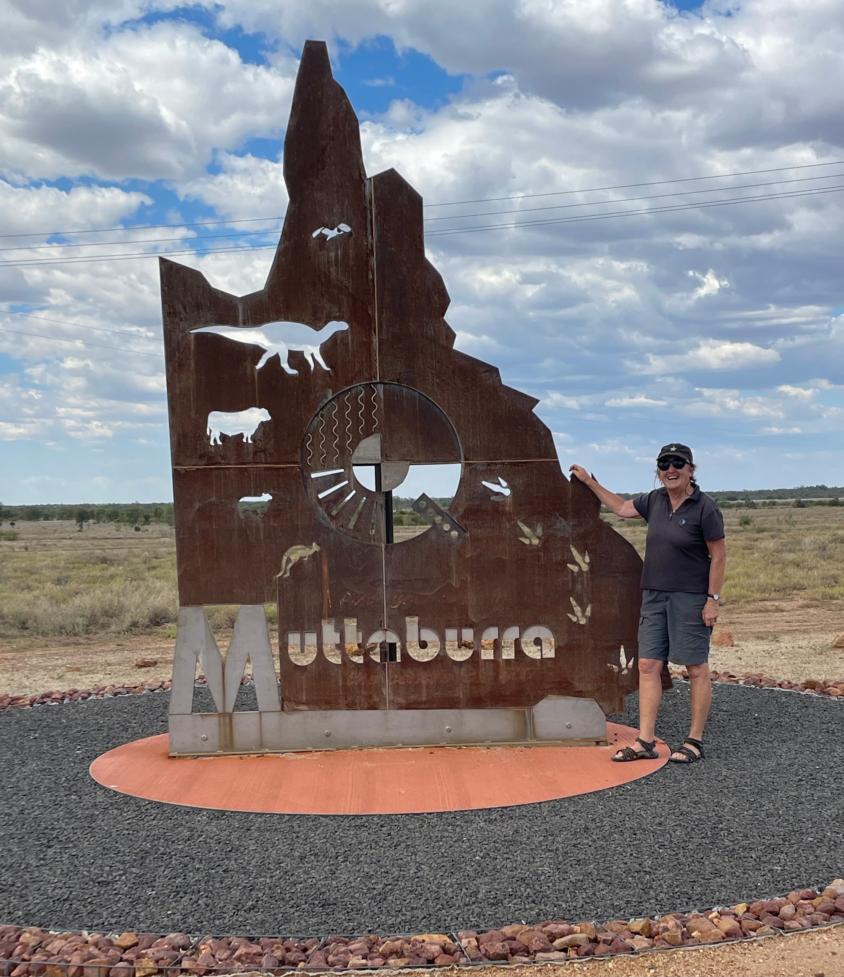 Muttaburra - by Lou Cunningham