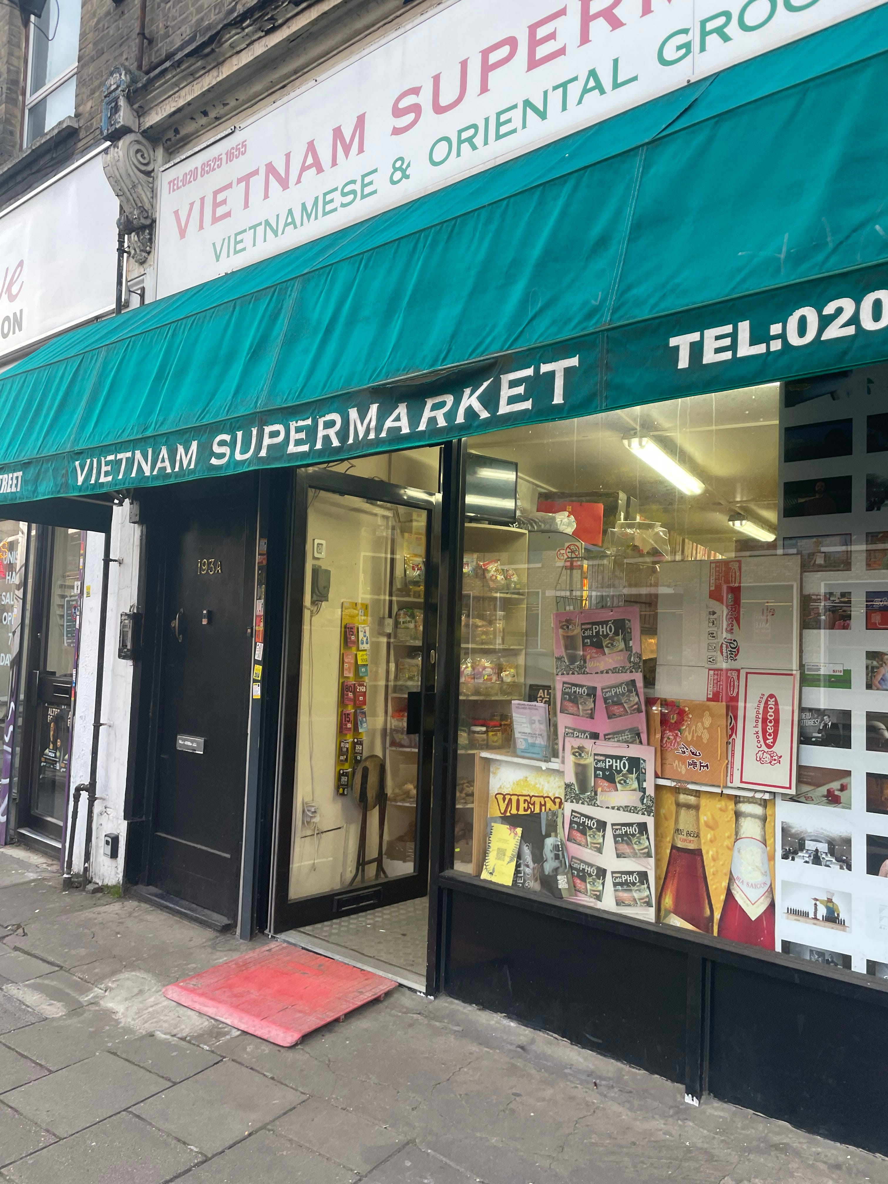 Six of One - Supermarket Sweep - Vittles