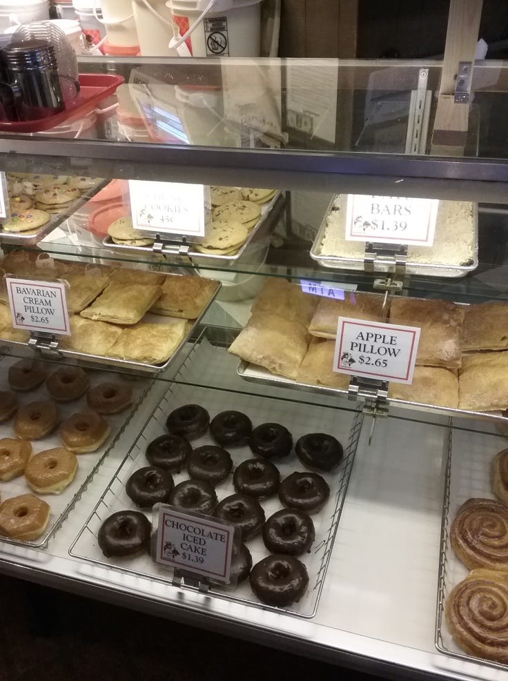 25 Reasons Why You Must Visit The Donut Friar in Gatlinburg