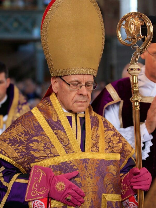 Swiss bishop defends attending predecessor’s SSPX funeral