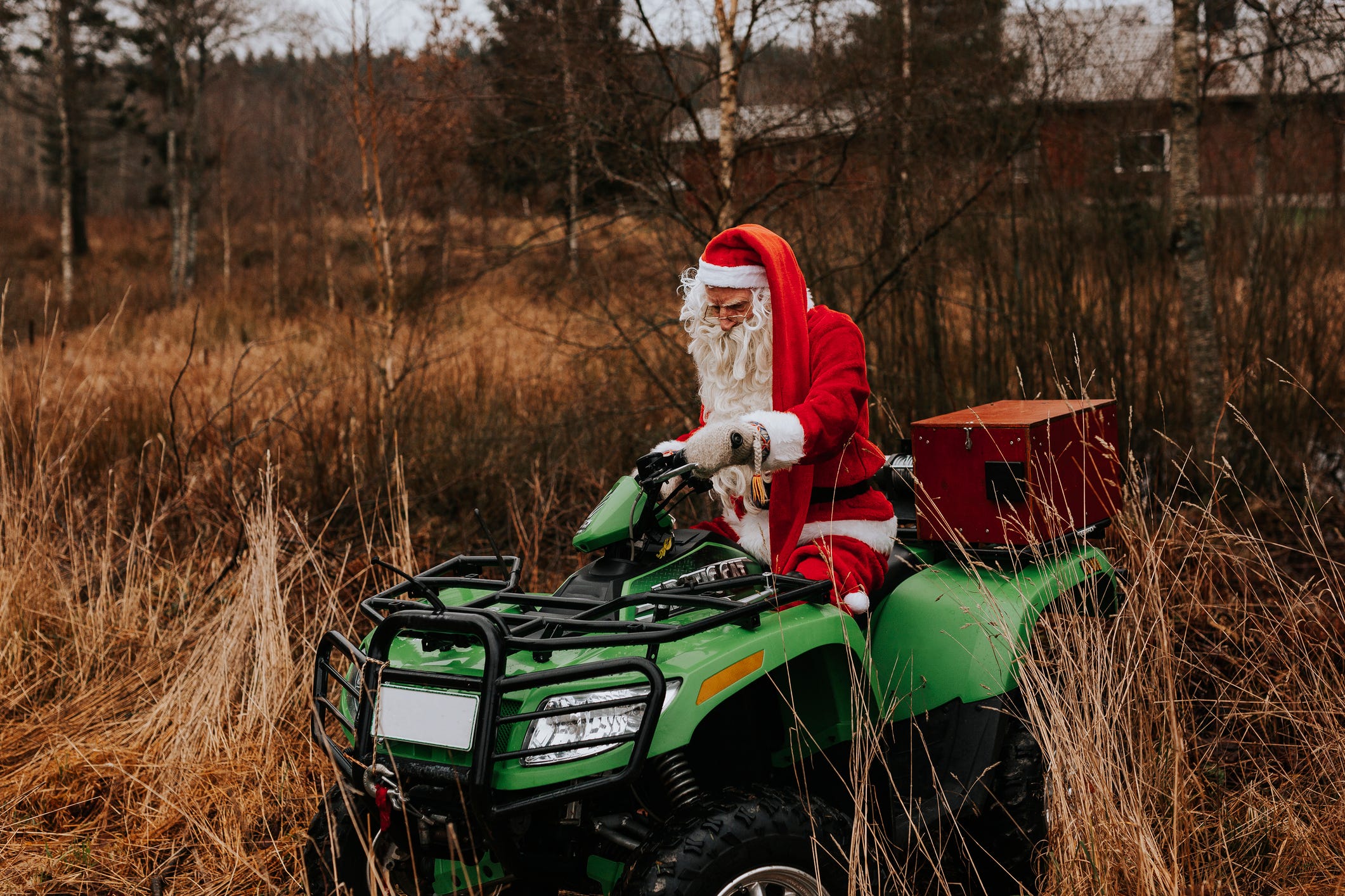 Finns jultomten, frågar jag min fru