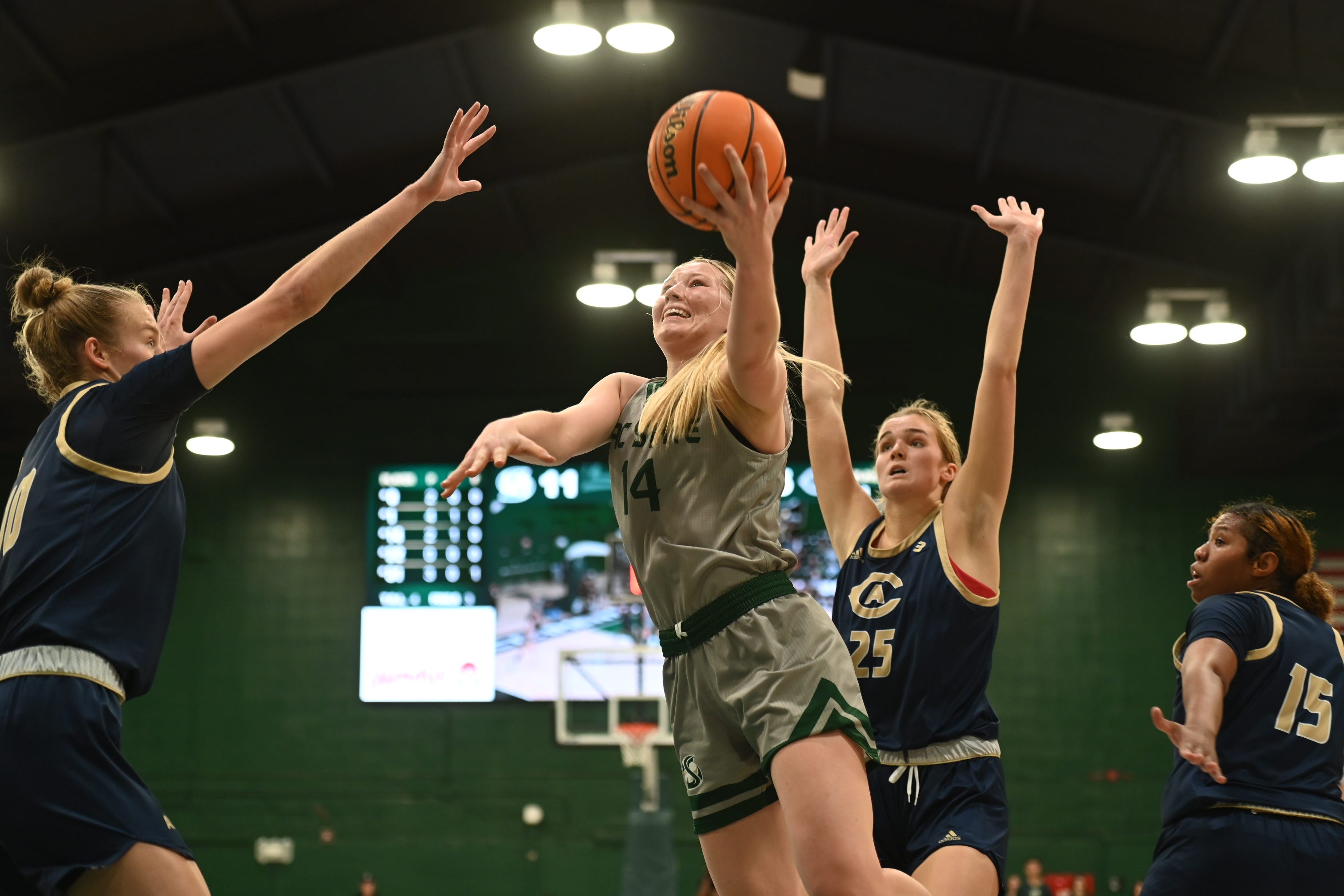 Smooth Sailing: How Summah Hanson became one of college basketball's ...