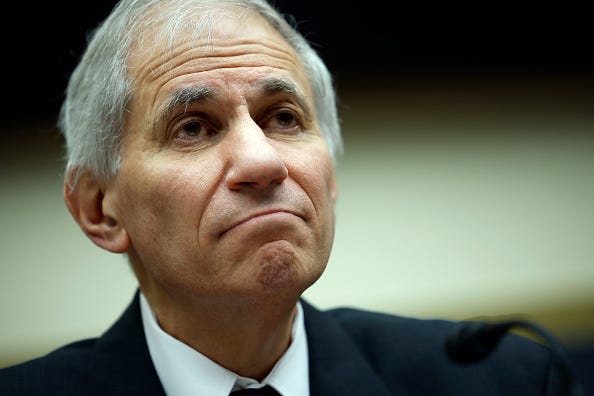 The Unusual Story of a New FDIC Chairman's Award