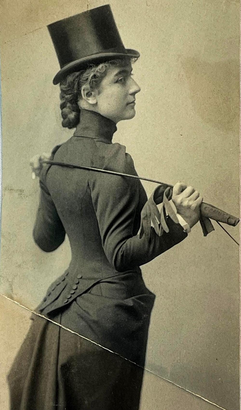 How Supernormal Stimulation explains Domination and Submission