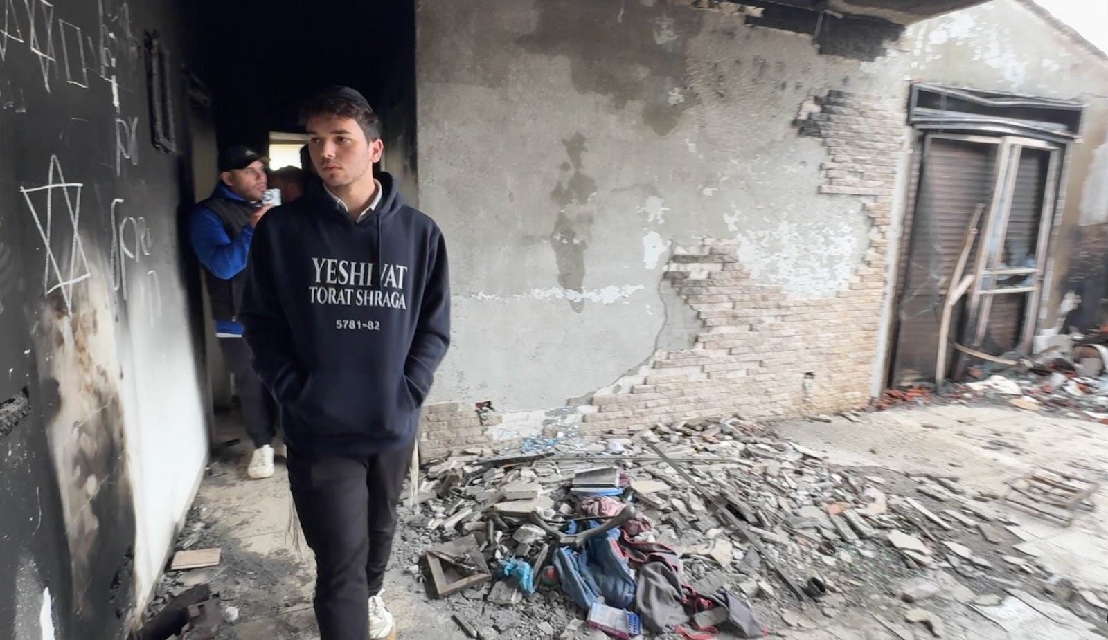 A SENSE OF WHO YOU ARE: THE YESHIVA MACCABEES