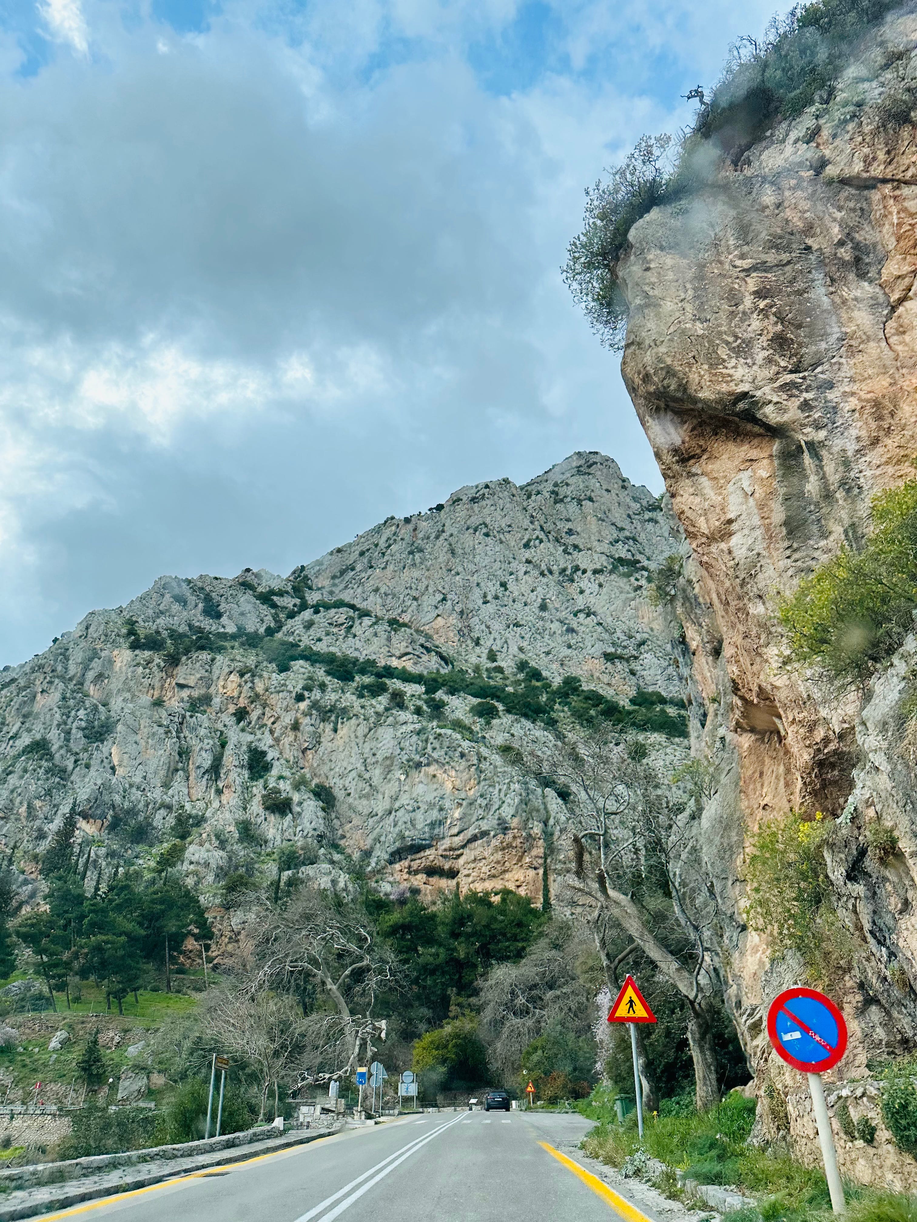 Visiting the Oracle - by Kevin D Mackay - Psychophysical