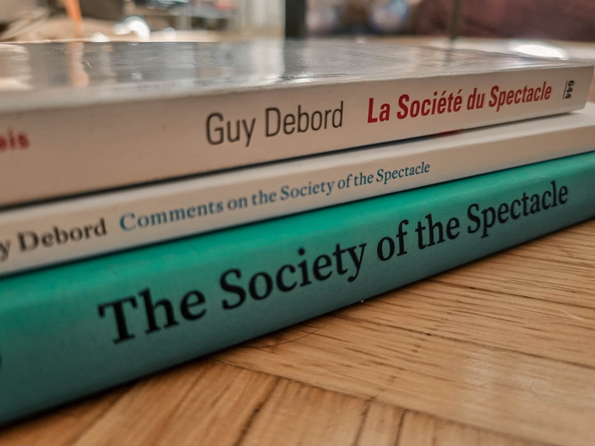 'Le Spectacle' : A Musical Ode to Guy Debord - Strandhem