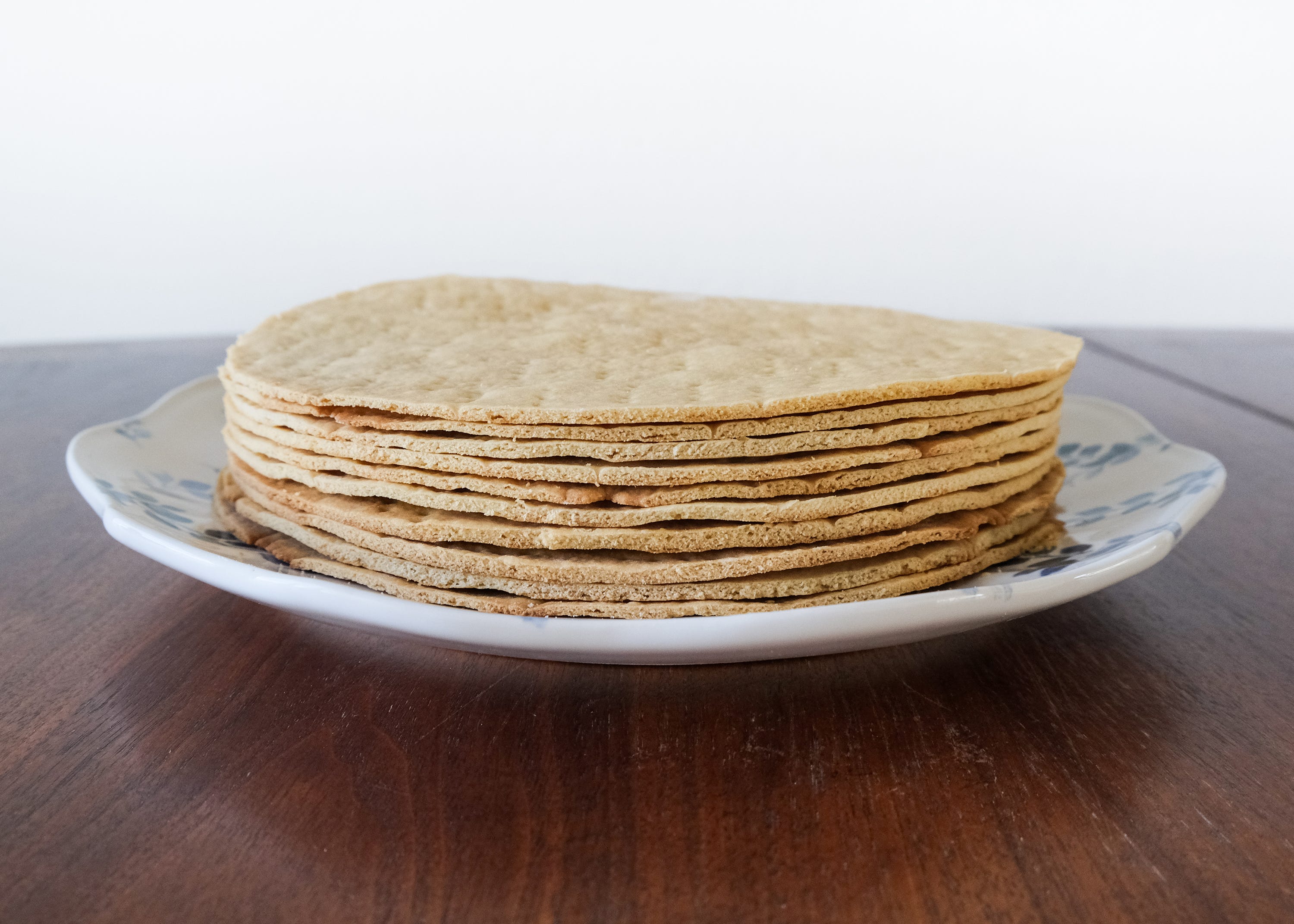 Medovyk – delicious Ukrainian honey cake recipe