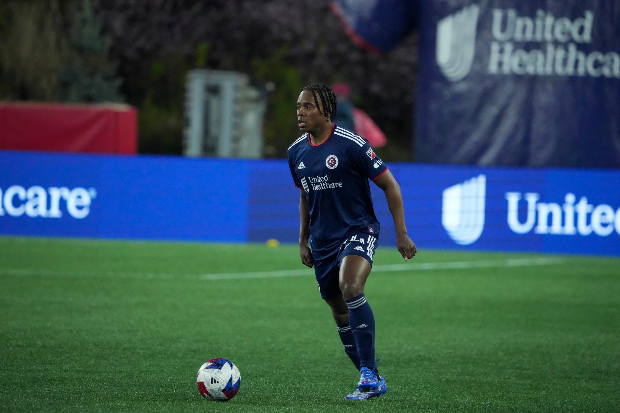 DeJuan Jones Inks Four-Year Contract Extension